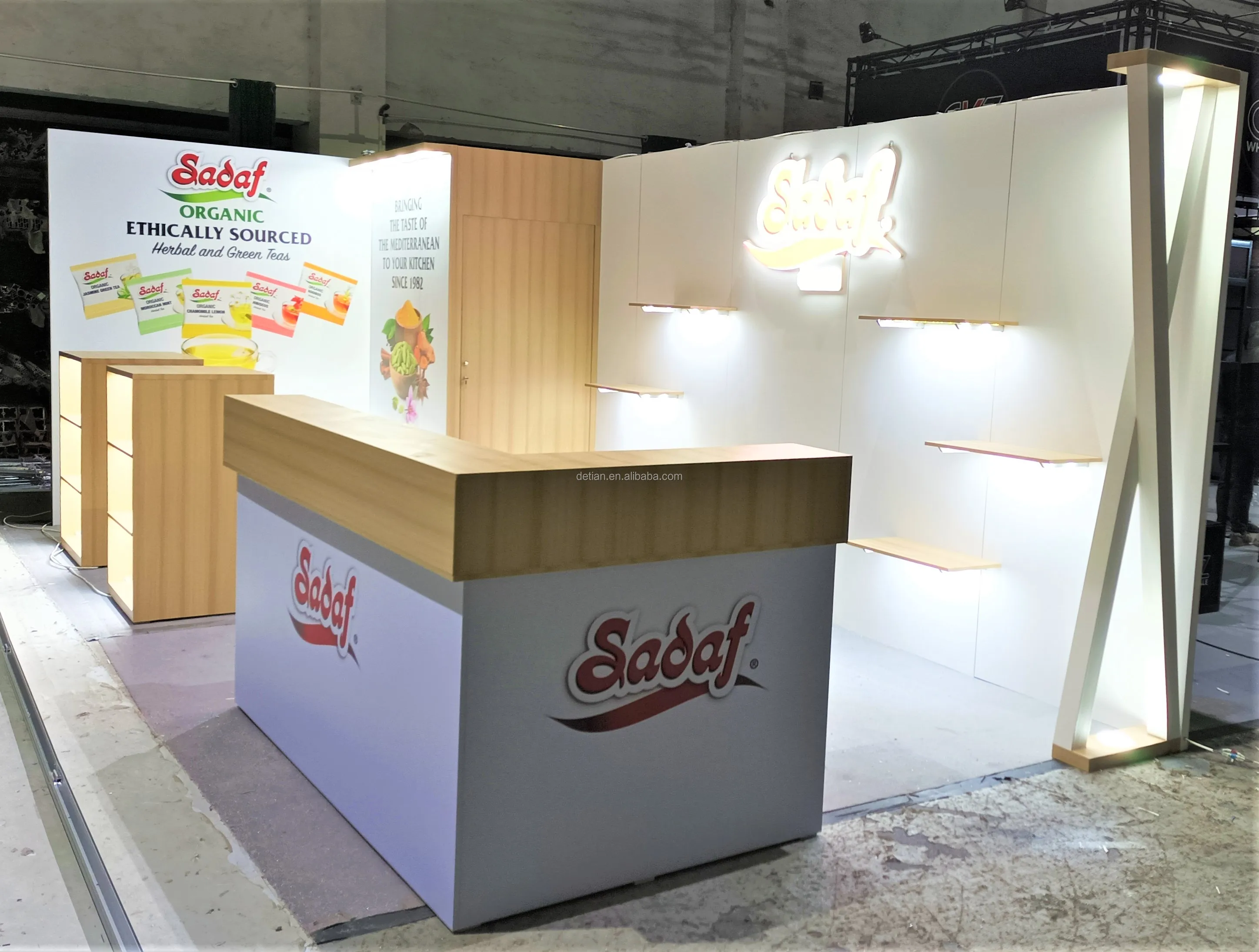 Artworld Displays Portable Exhibition Stand Customized Design Easy Assembly Wooden Exhibition ...