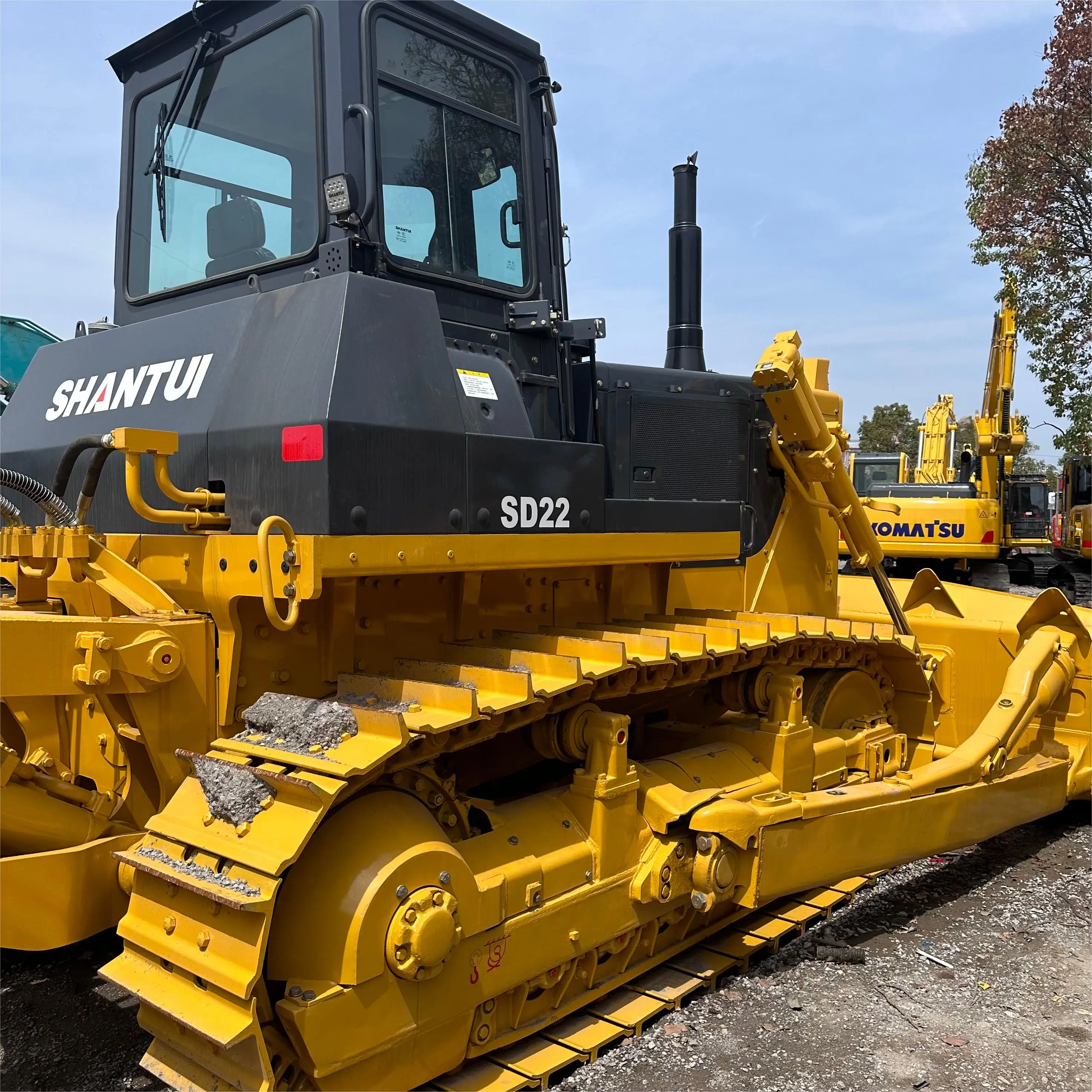 Hot Sale Shantui 220hp Sd22 Standard Crawler Bulldozer D4 Bulldozer - Buy Shantui Bulldozer Sd22 ...