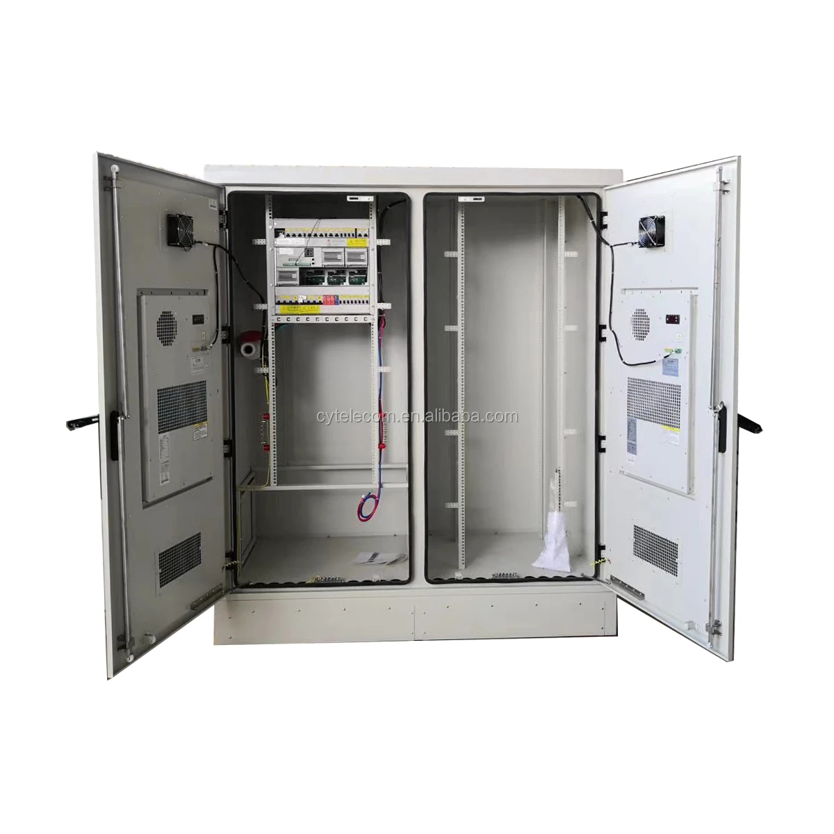 32U IP65 IP55 Outdoor Telecom Cabinet with Air Conditioner