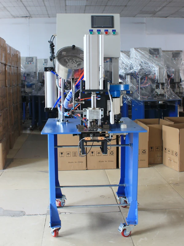 High Efficiency Punching Machine for Automatic Eyelet Attaching