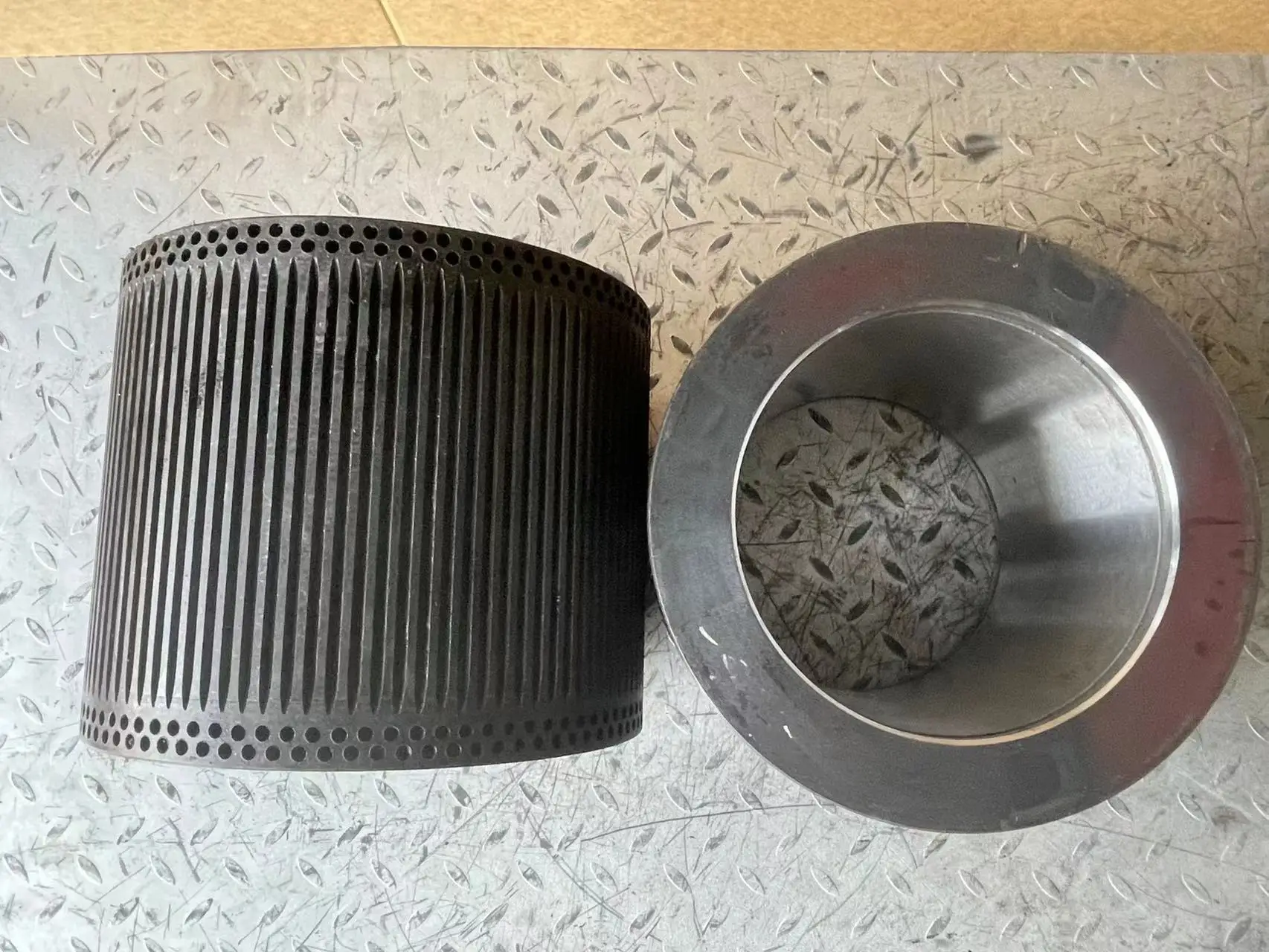 Factory Direct Sales Feed Mill Feed Ball Grinding Roller Shell For ...