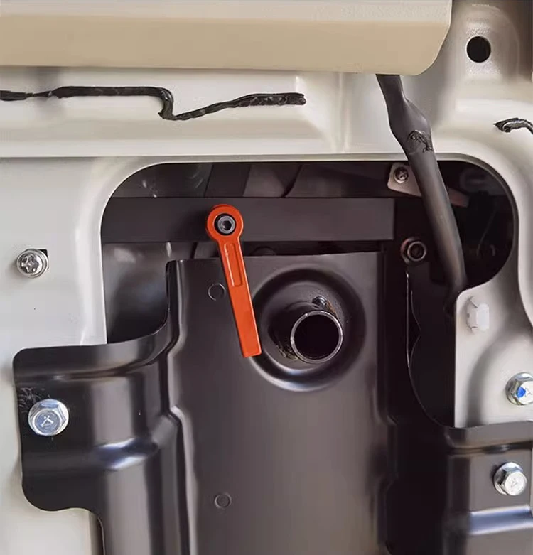 Mitsubishi Pajero Tailgate Hidden Escape Handle Door Switch - Easy ...