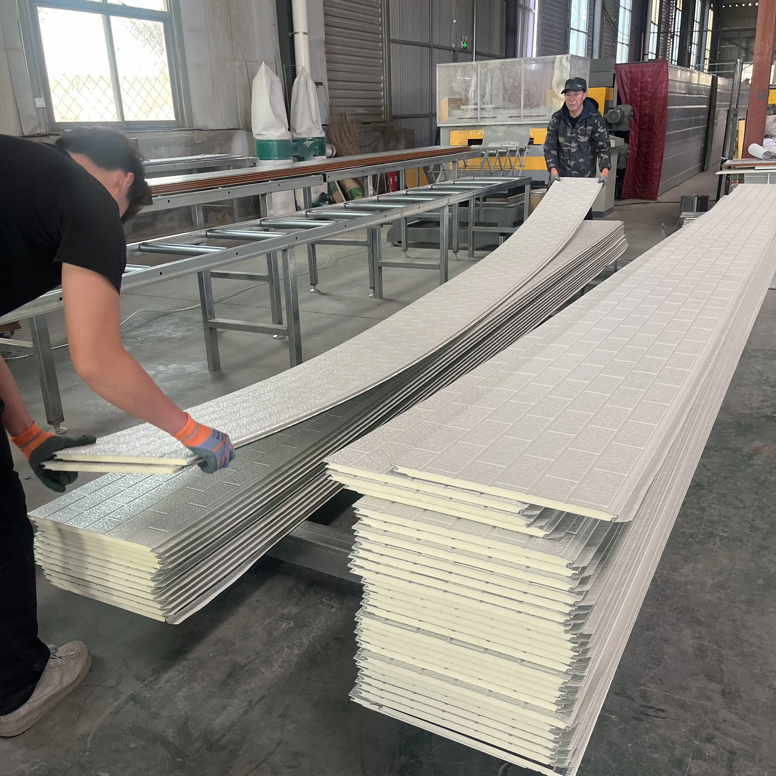 Exterior Wall Panel Three-layer Corrugated Iron Ceiling Foam Corrugated ...