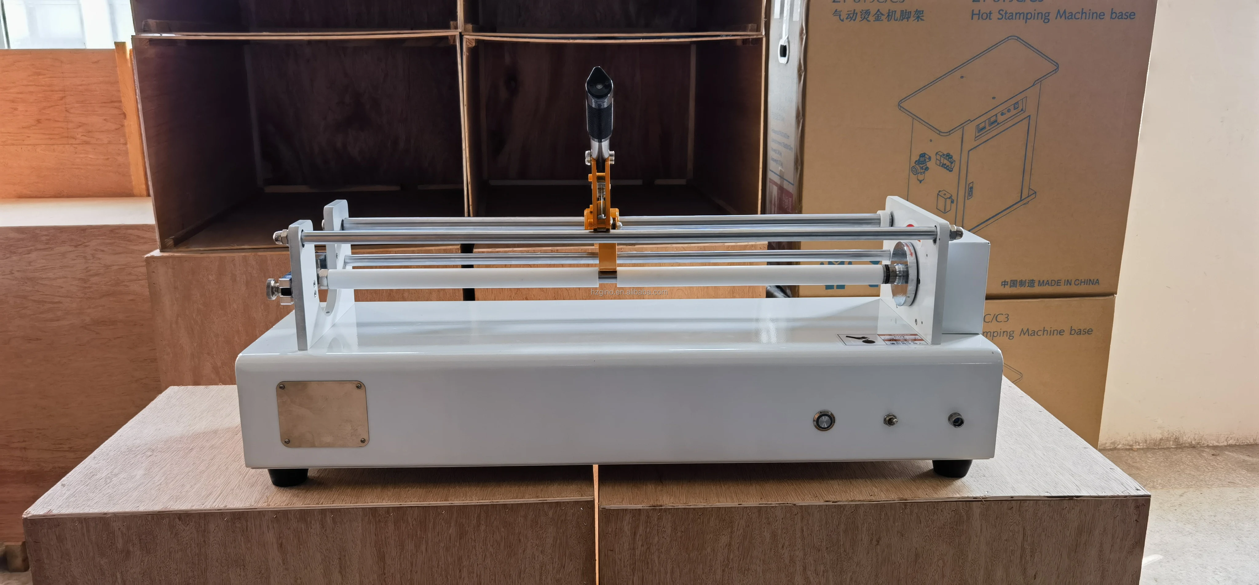 High Productivity Hot Stamping Foil Paper Cutter - Gino