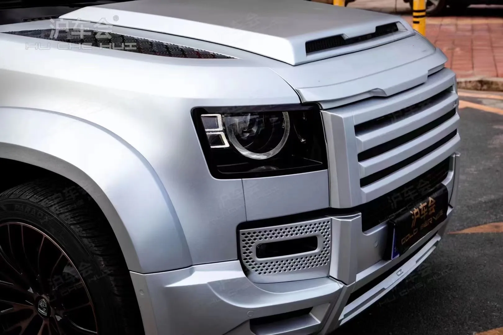 Auto Parts Body Kit for Land Rover Defender Defender Upgraded LUMMA ...