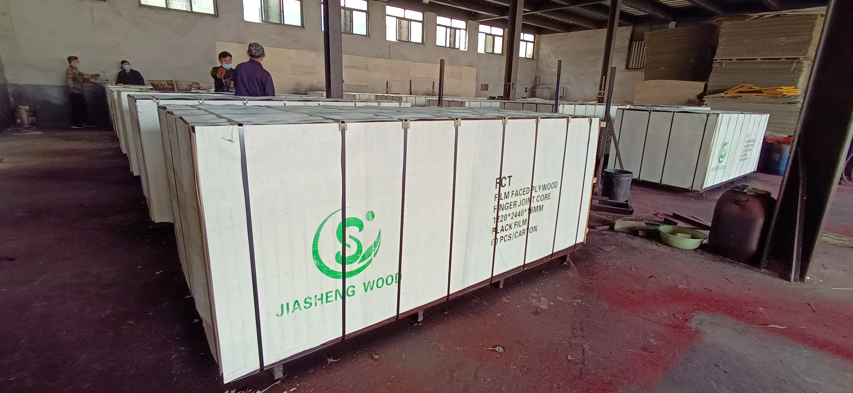 Green Pp Pvc Plywood 18mm Phenolic Formwork Shuttering Film Faced ...