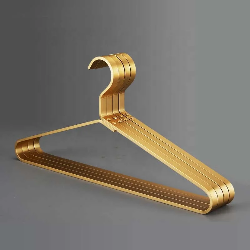 Wholesale Free Sample Low Price Gold Hanger Luxury Clothes Gold Metal ...