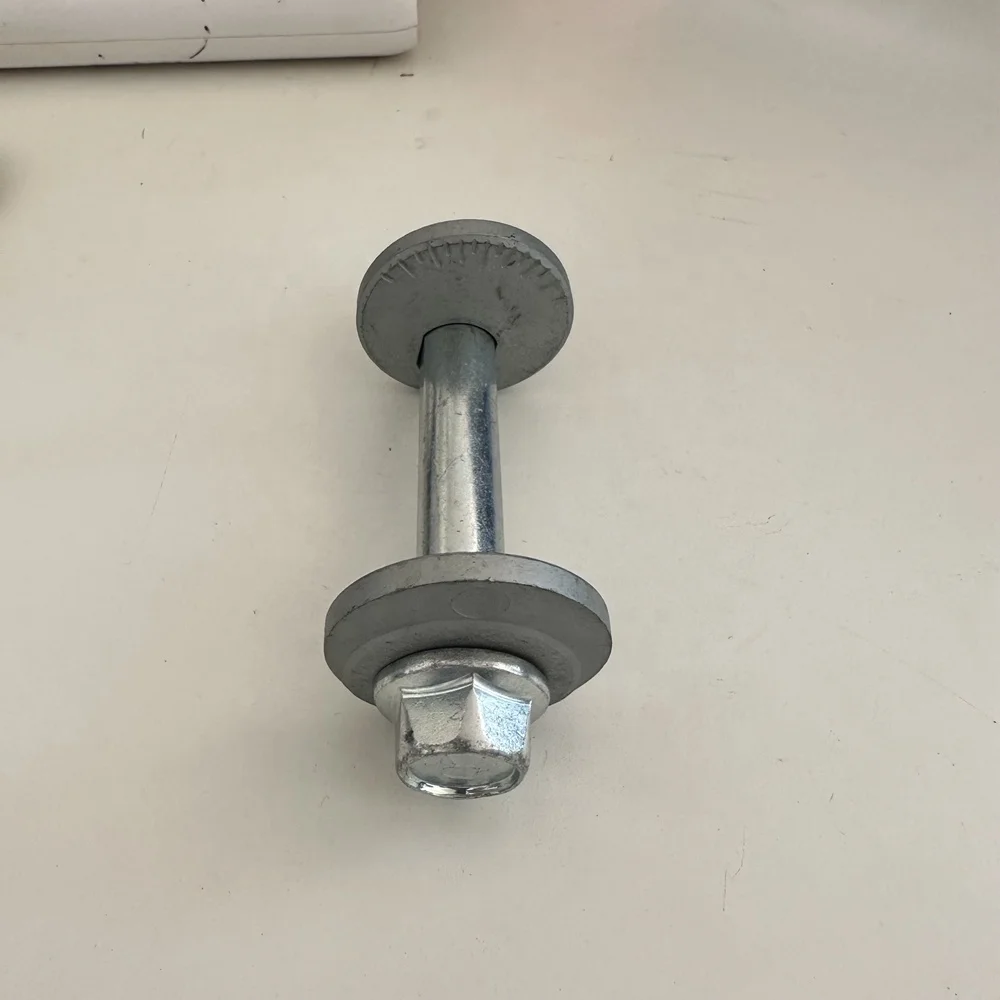 Rear Suspension Lower Arm Bolt For Mitsubishi Montero Pajero 4113a053 ...