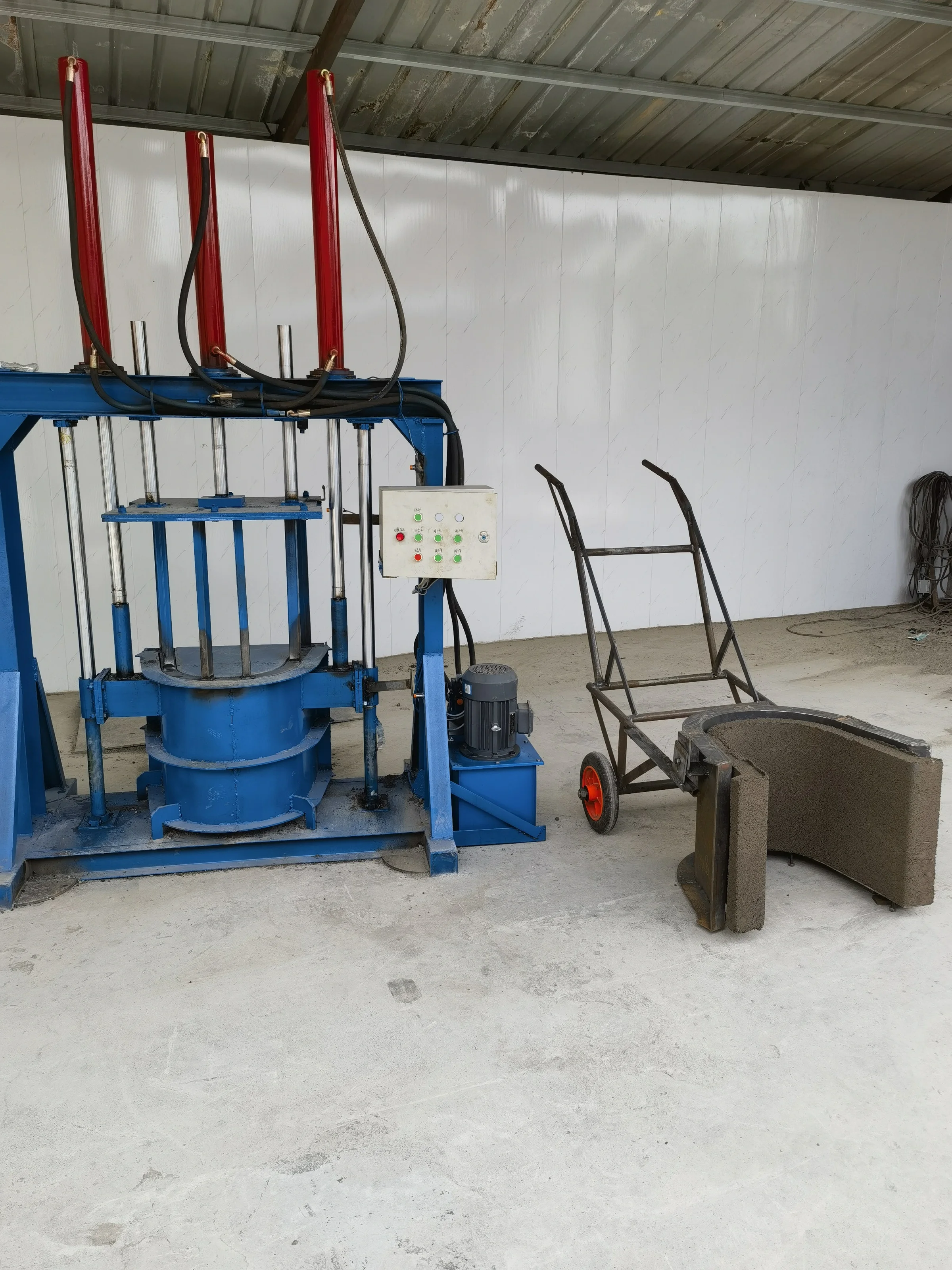 Wholesale Price Hydraulic Precast Concrete Canal Molding Machine ...