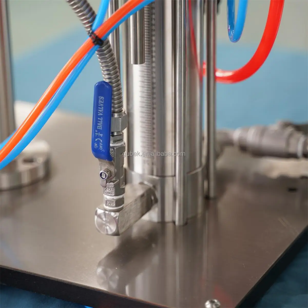 Gubek Semi-automatic Lpg Gas Cylinder Filling & Sealing Machine