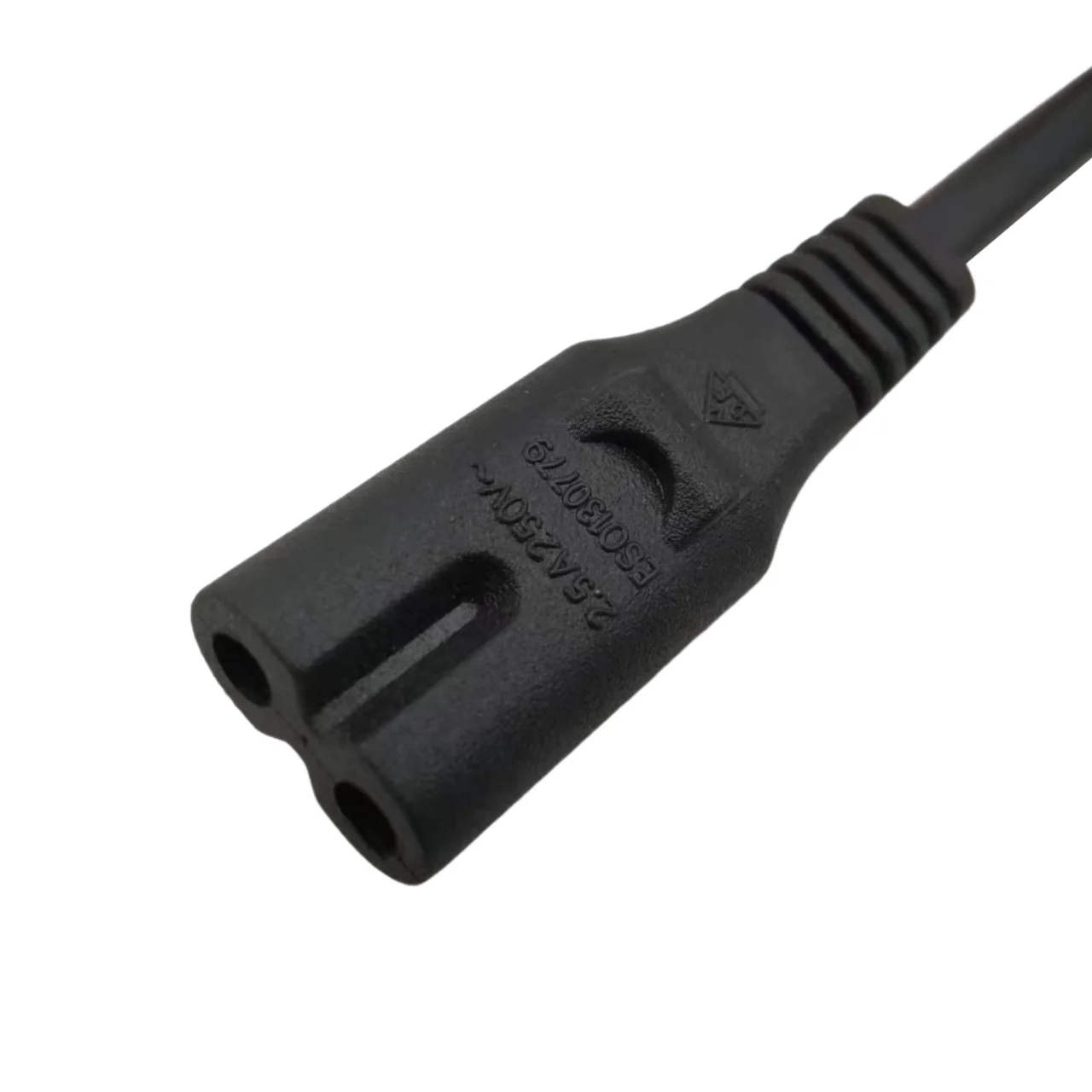 3a 250v British Plug To Iec C7 Power Cord - Buy British Plug To Iec C7 ...