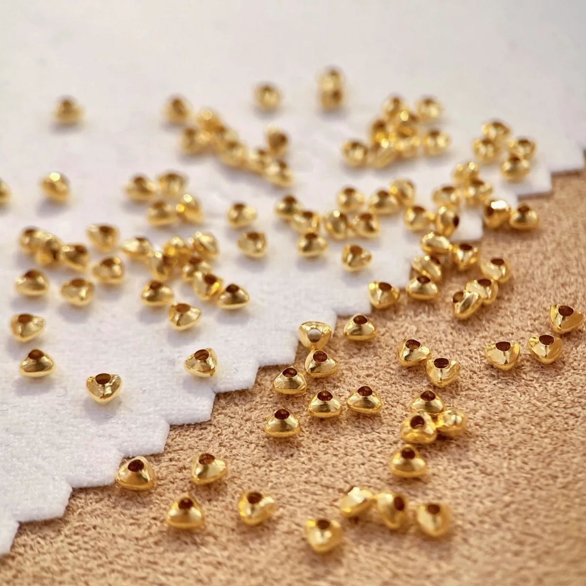 18K Triangle Solid Gold Spacer Beads 18K AU750 Solid Gold Beads DIY ...