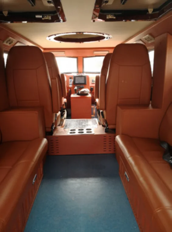 Best Performance 4x4 Anti-riot Armored Vehicle High-intensity ...