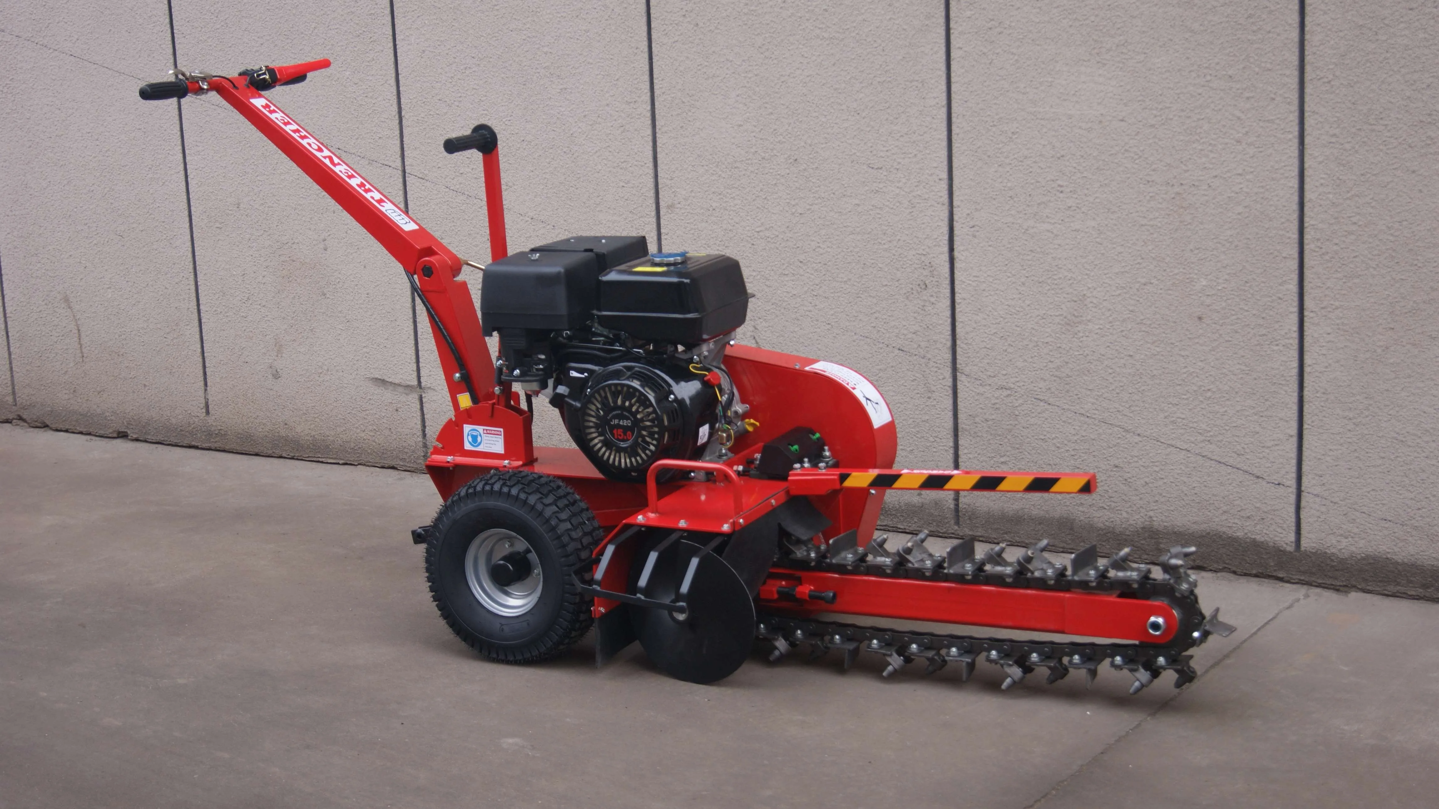 Mini Trencher Chain Trenching Machine Garden Trencher - Buy Mini ...