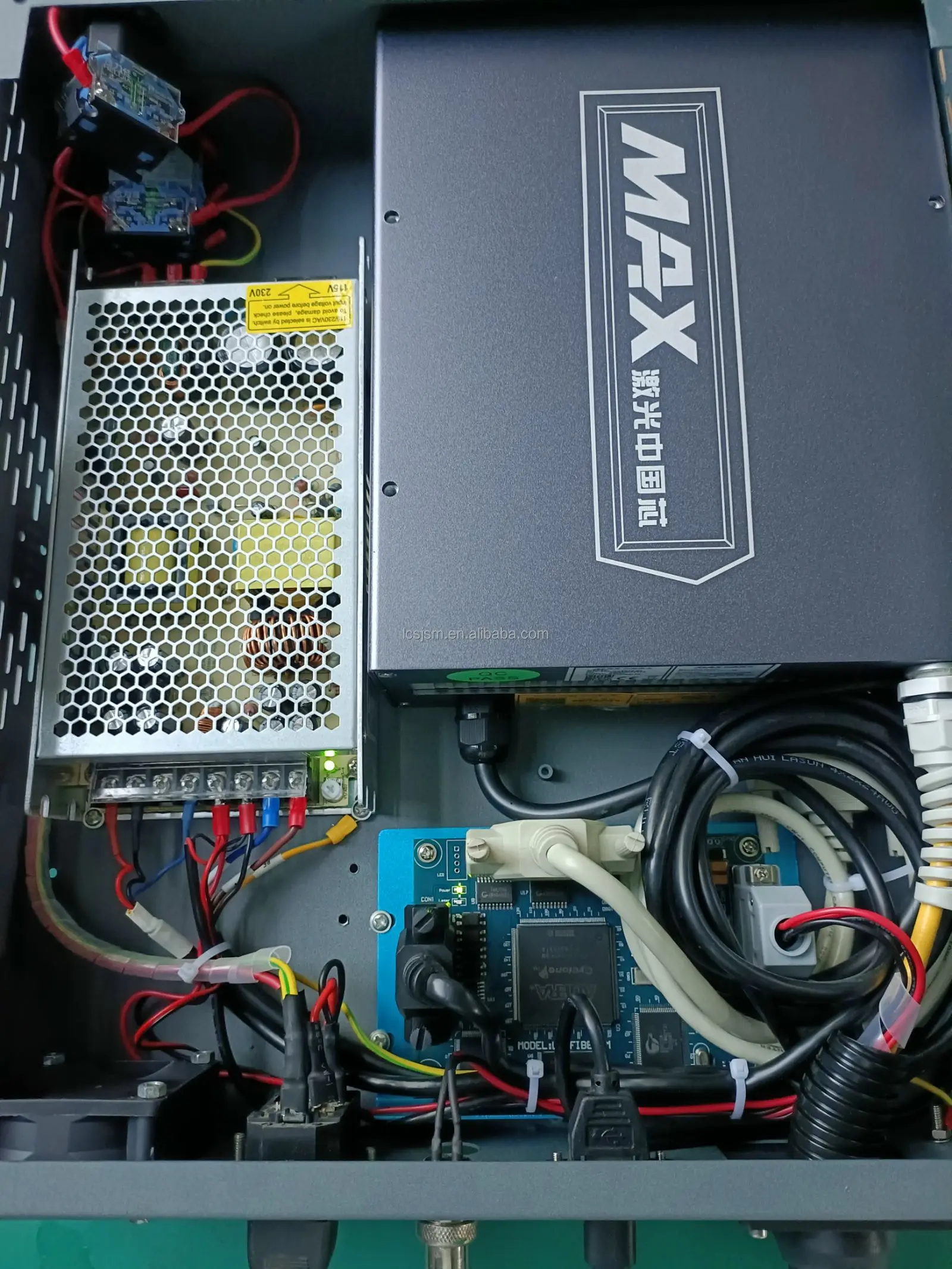 Smallest Size Portable Type 20w 30w 50w Fiber Laser Marking Machine For ...