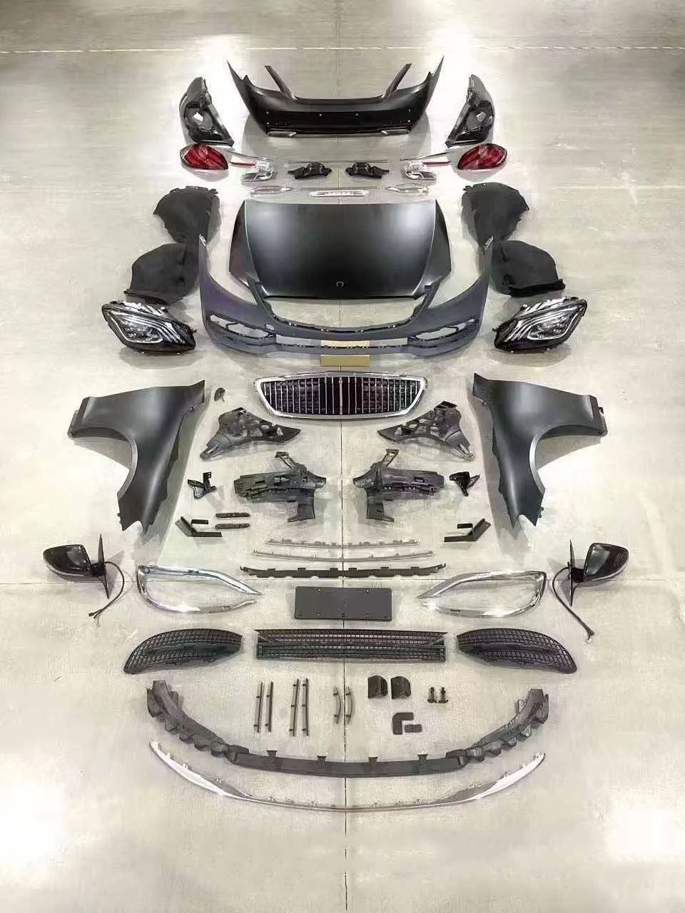 Upgrade Your Mercedes Benz W221 with Bodykit Bumpers