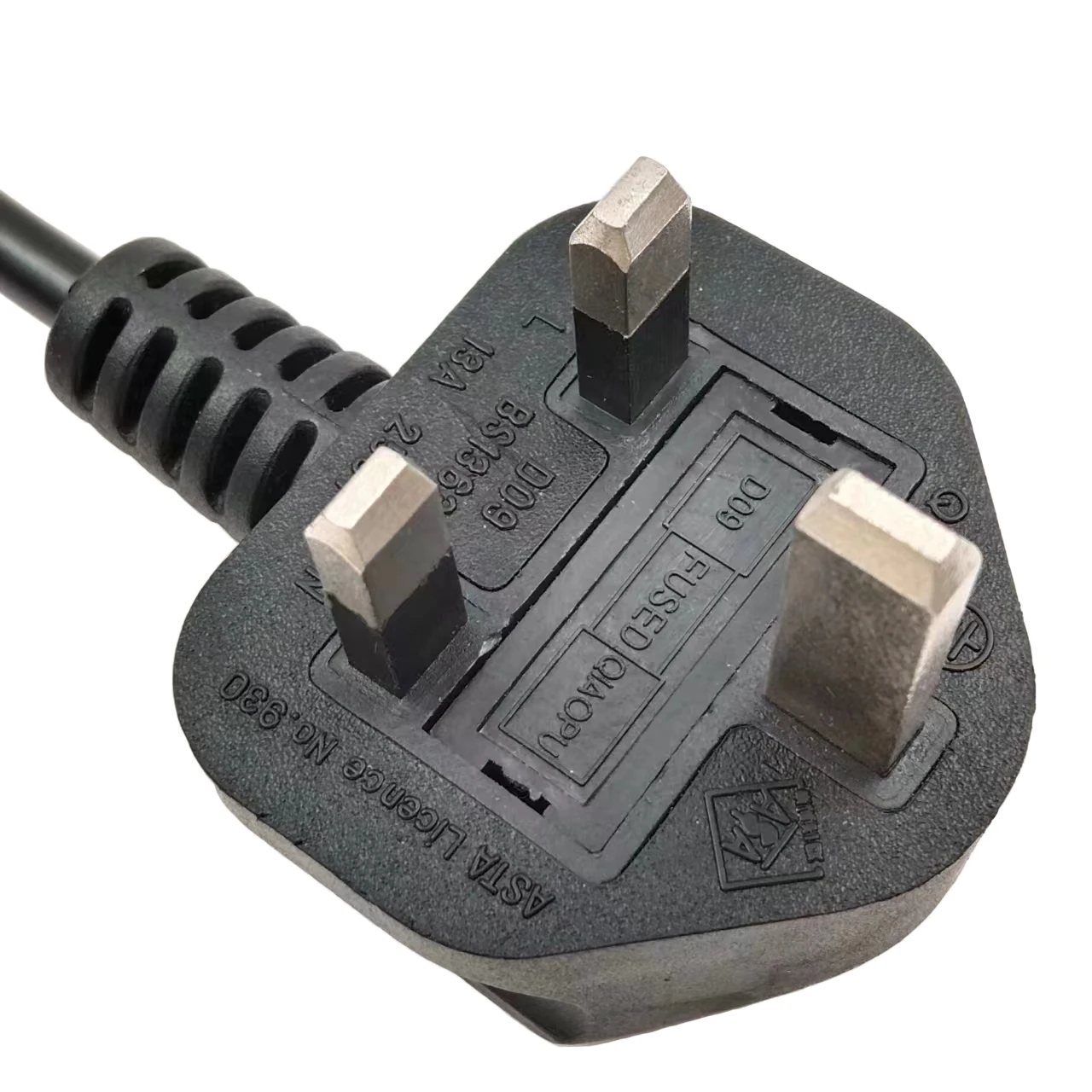 13a 250v Male British Plug To Female Iec C13 Extension Cord - Buy 13a ...