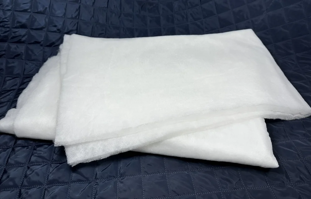 High Quality Virgin Non Fluorescent Polyester Fiber Batting For Garment ...