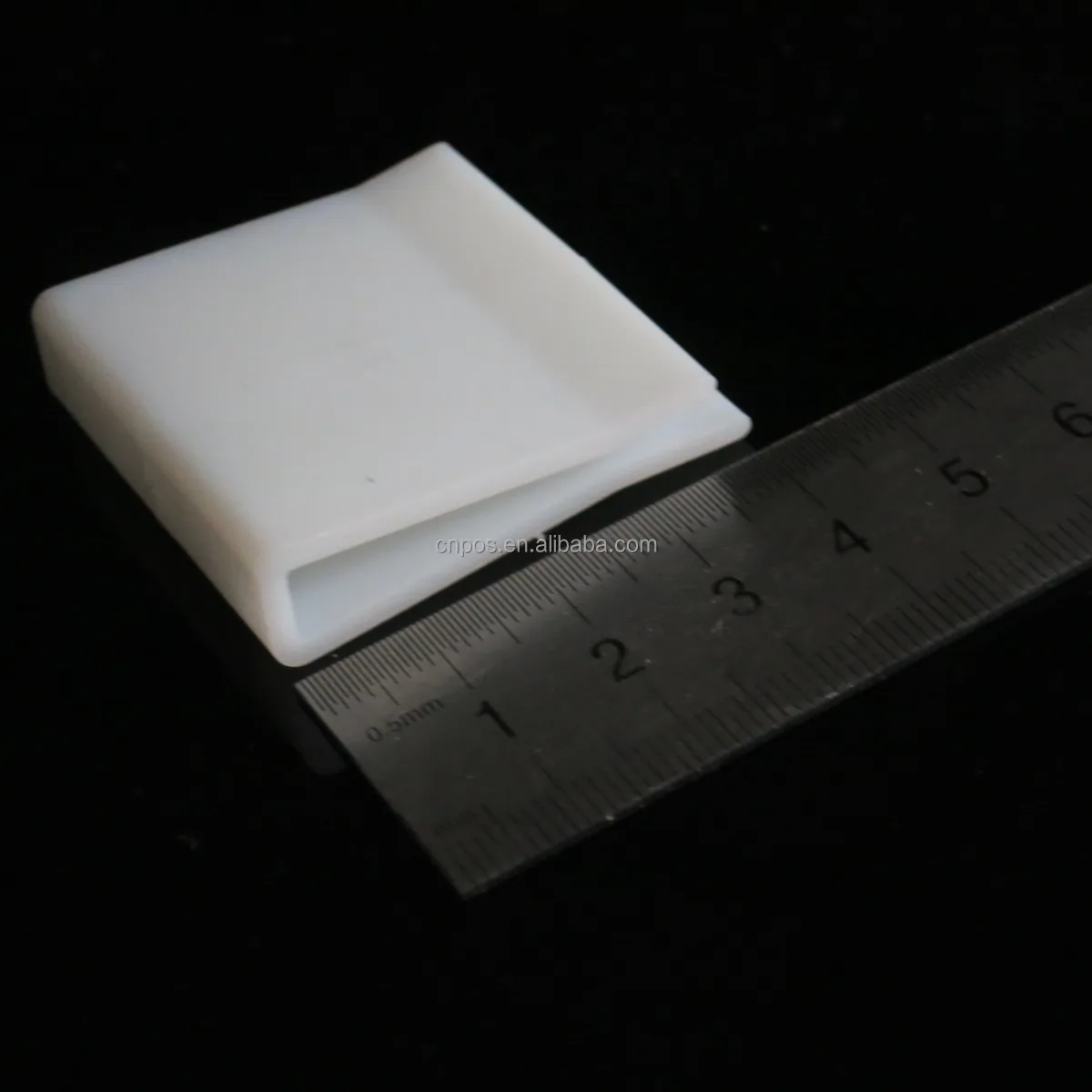 Plastic Displaying Cardboard Clips for Holding - Secure & Versatile