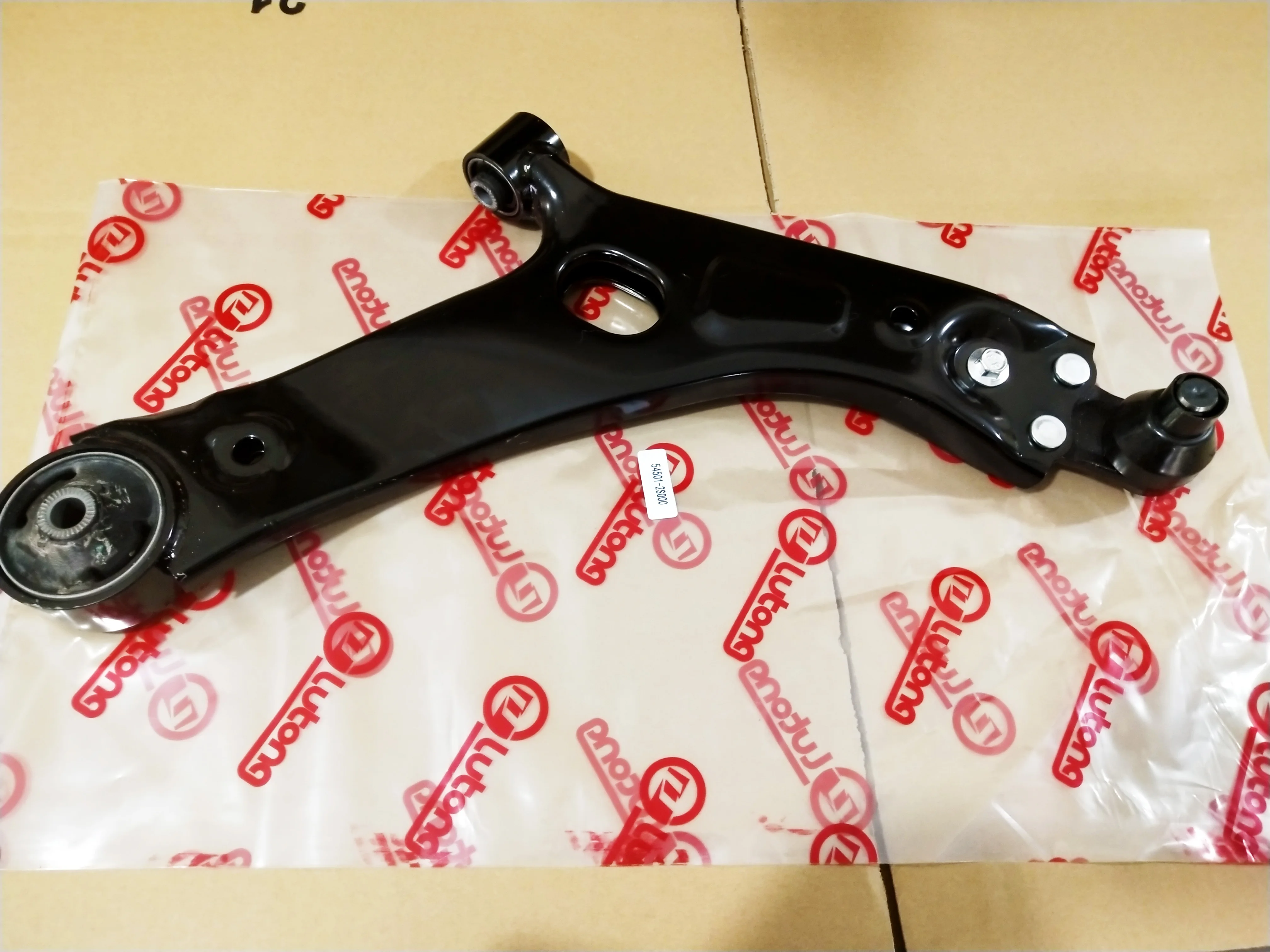 Factory Sell Front Suspension Lower Arm 48740-42020 48730-42050 For ...