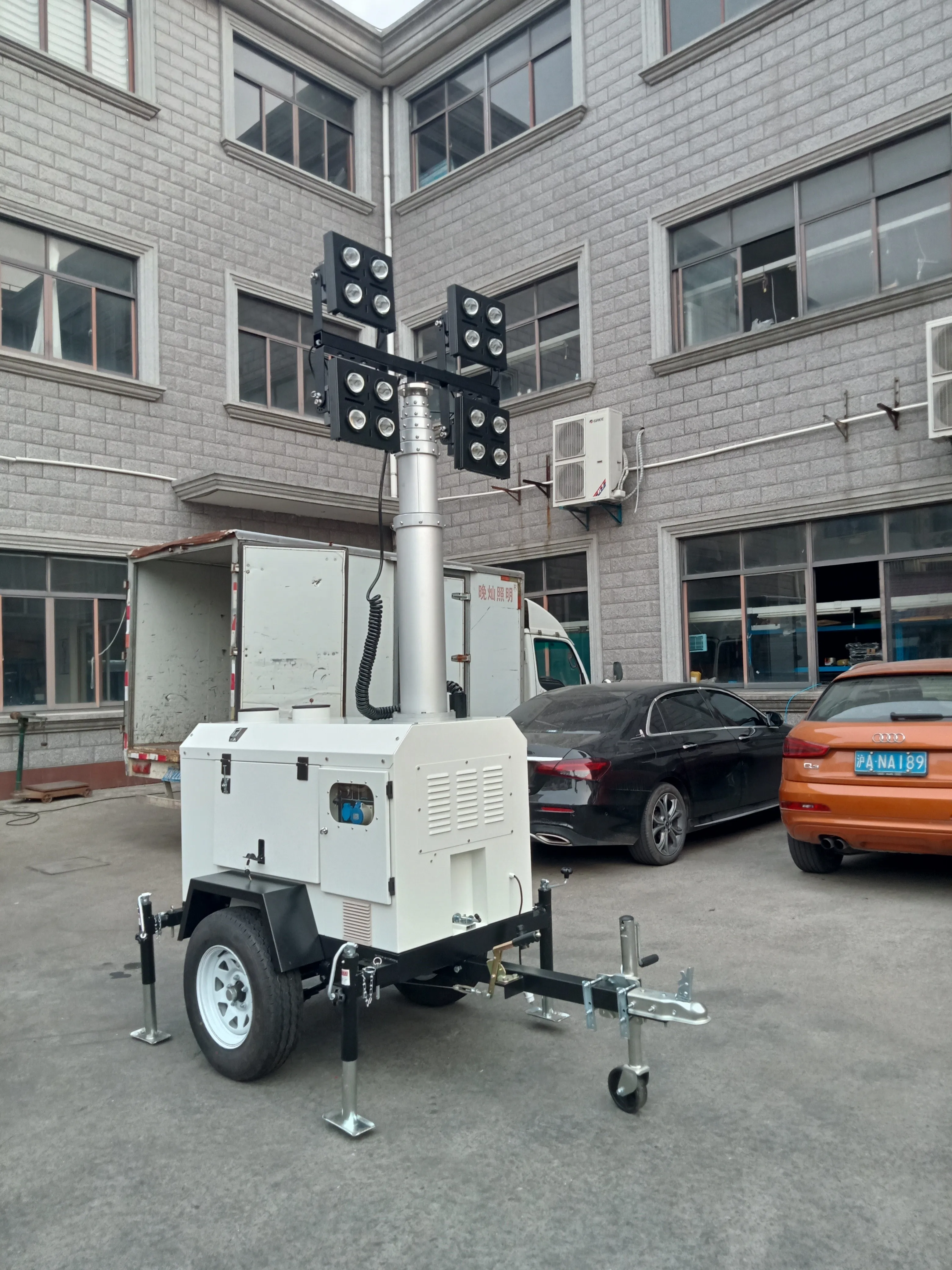 Mobile Led Signal Tower Night Scan Light Generator With Tower - Buy ...