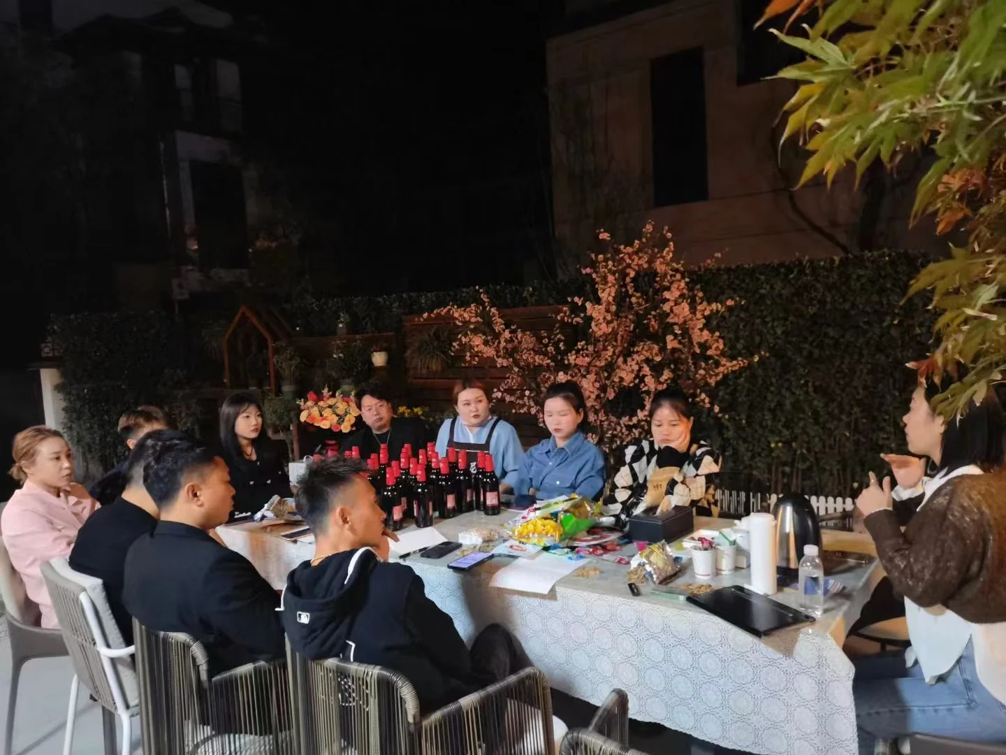 Machinery Parts Coolant Pump 24318489 VOE24318489 23974640 for Engine ...