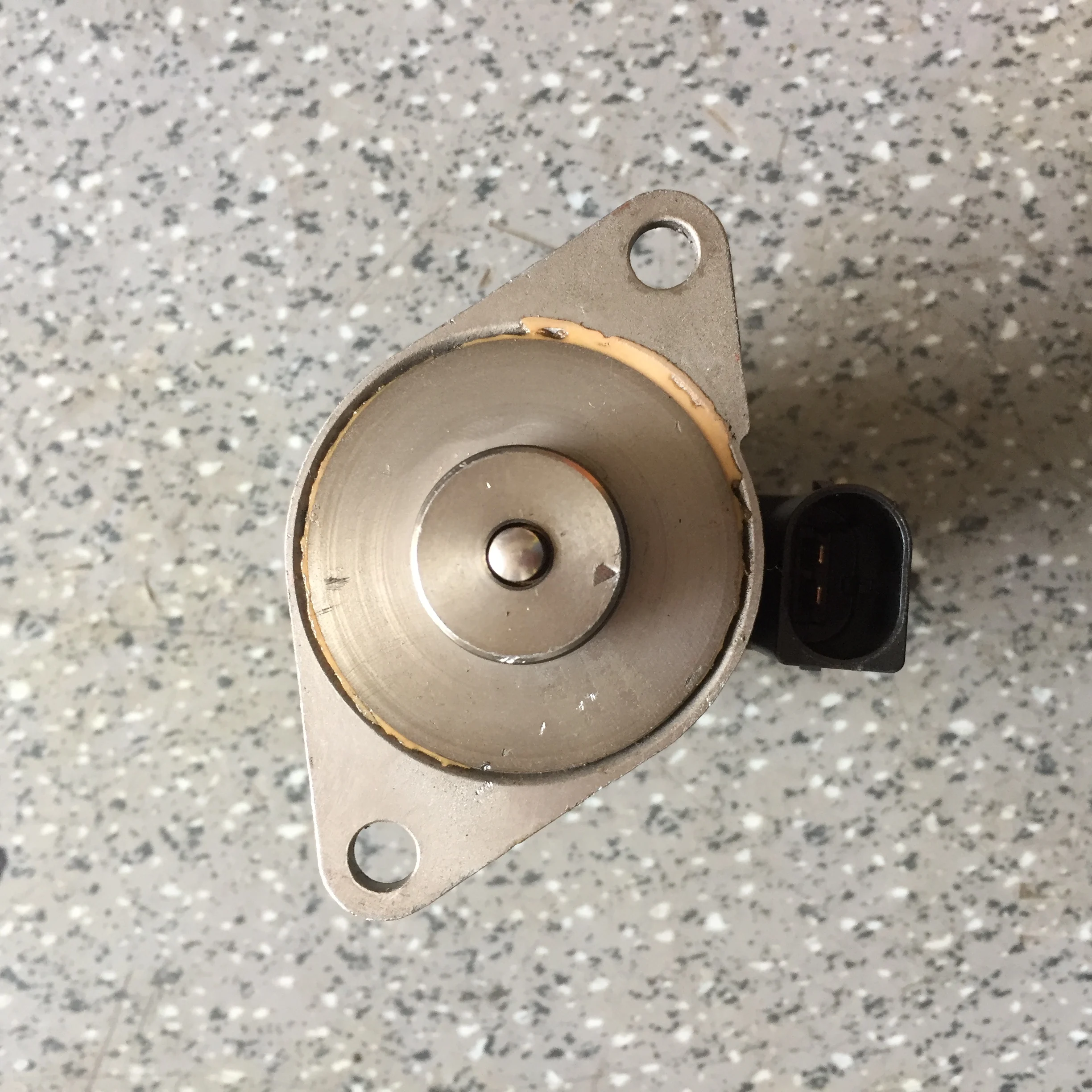 Intarder Pressure Sensor Electromagnetic Solenoid Valve 0501330120 for ZF