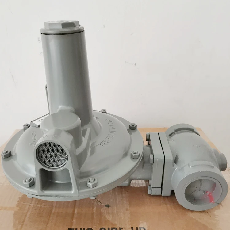 Sensus Model 243-12 Pressure Gas Regulator - Reliable Performance