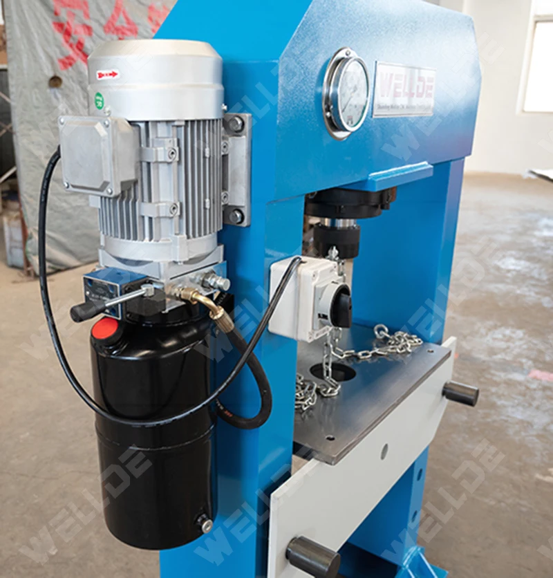 High-accuracy 30T Hydraulic Press - Wellde Quality