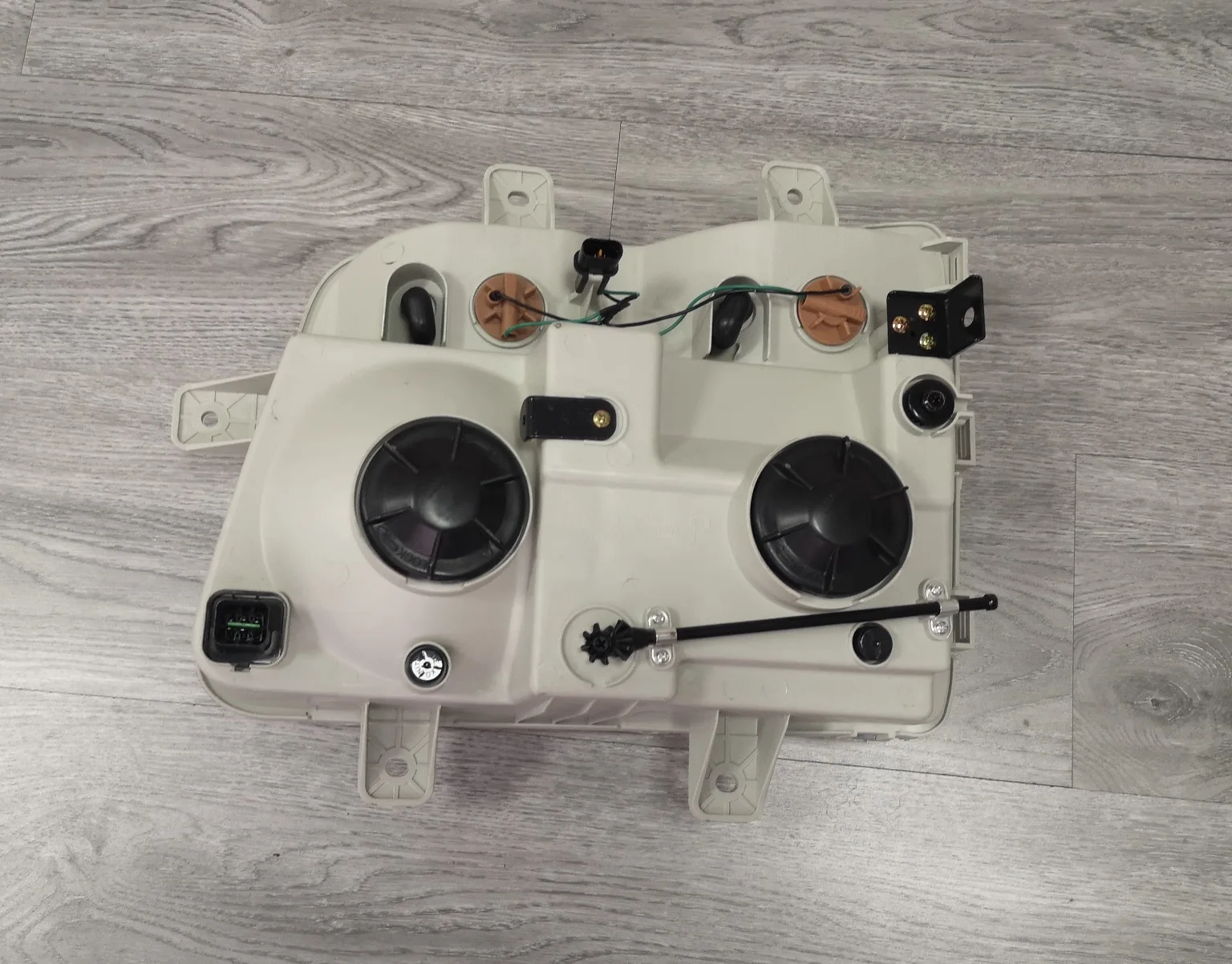 Headlamp for Hyundai Truck HD260 - OEM 92101-7c000/92102-7c000