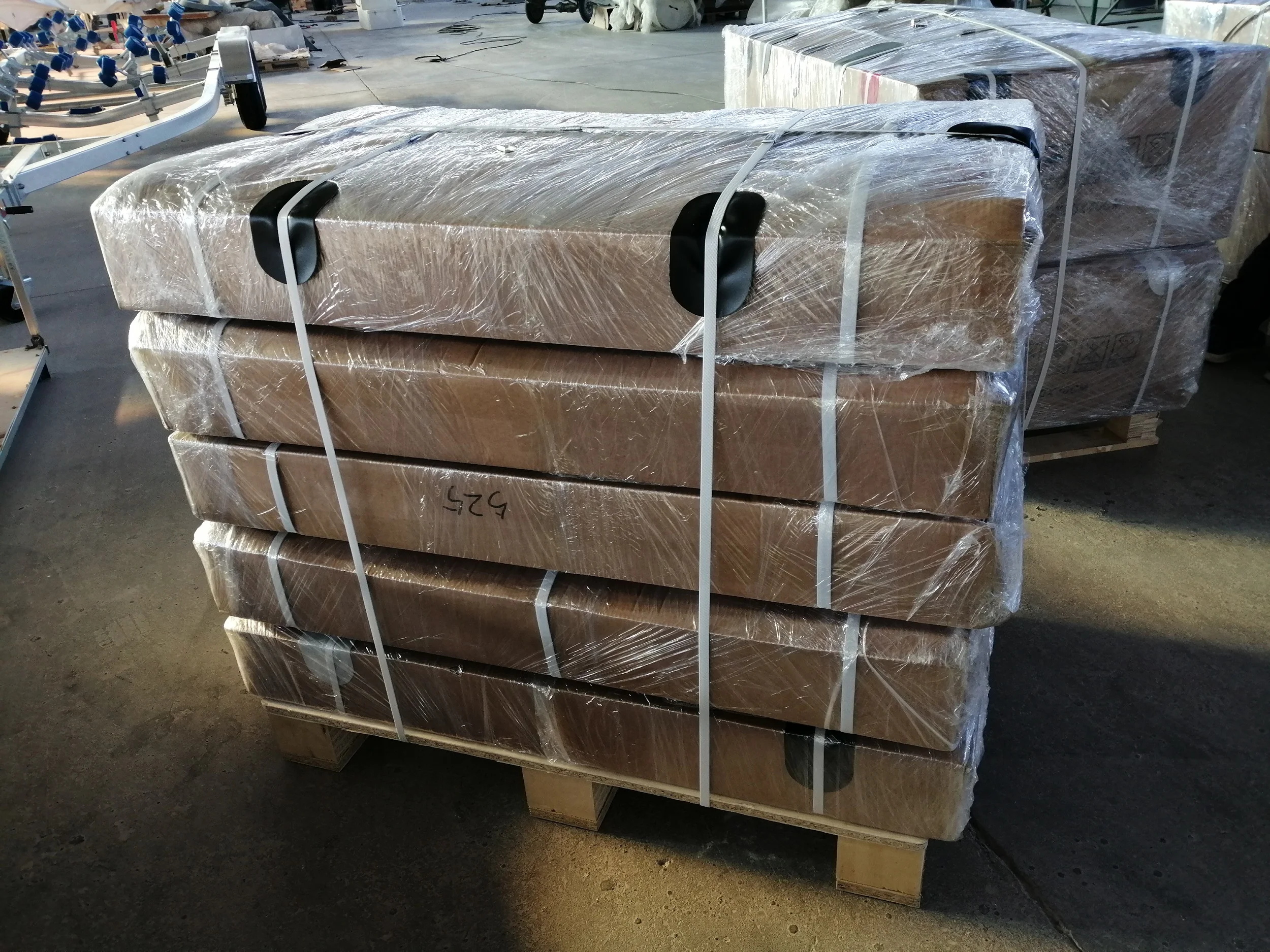 Sailski Fishing Inflatable Boat With Sail Outboard Motor - Buy ...