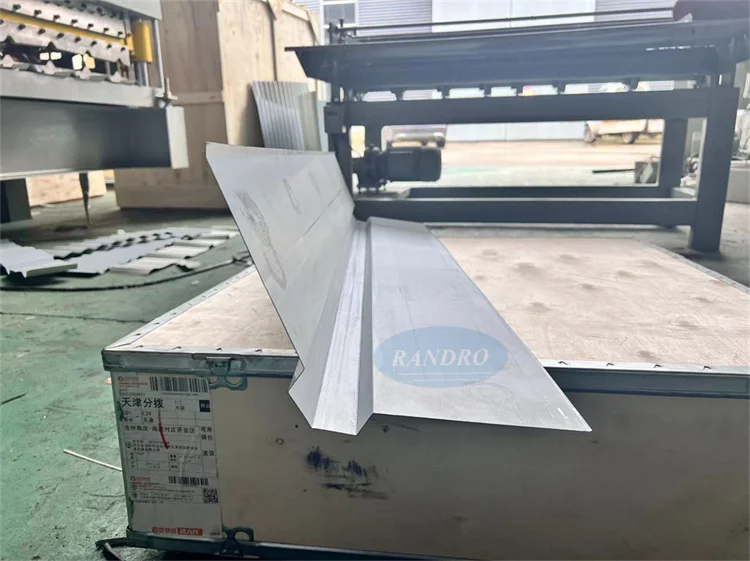 Metal Steel Profile Top Hat Roll Forming Machine Zinc Roofing Ridge Cap ...