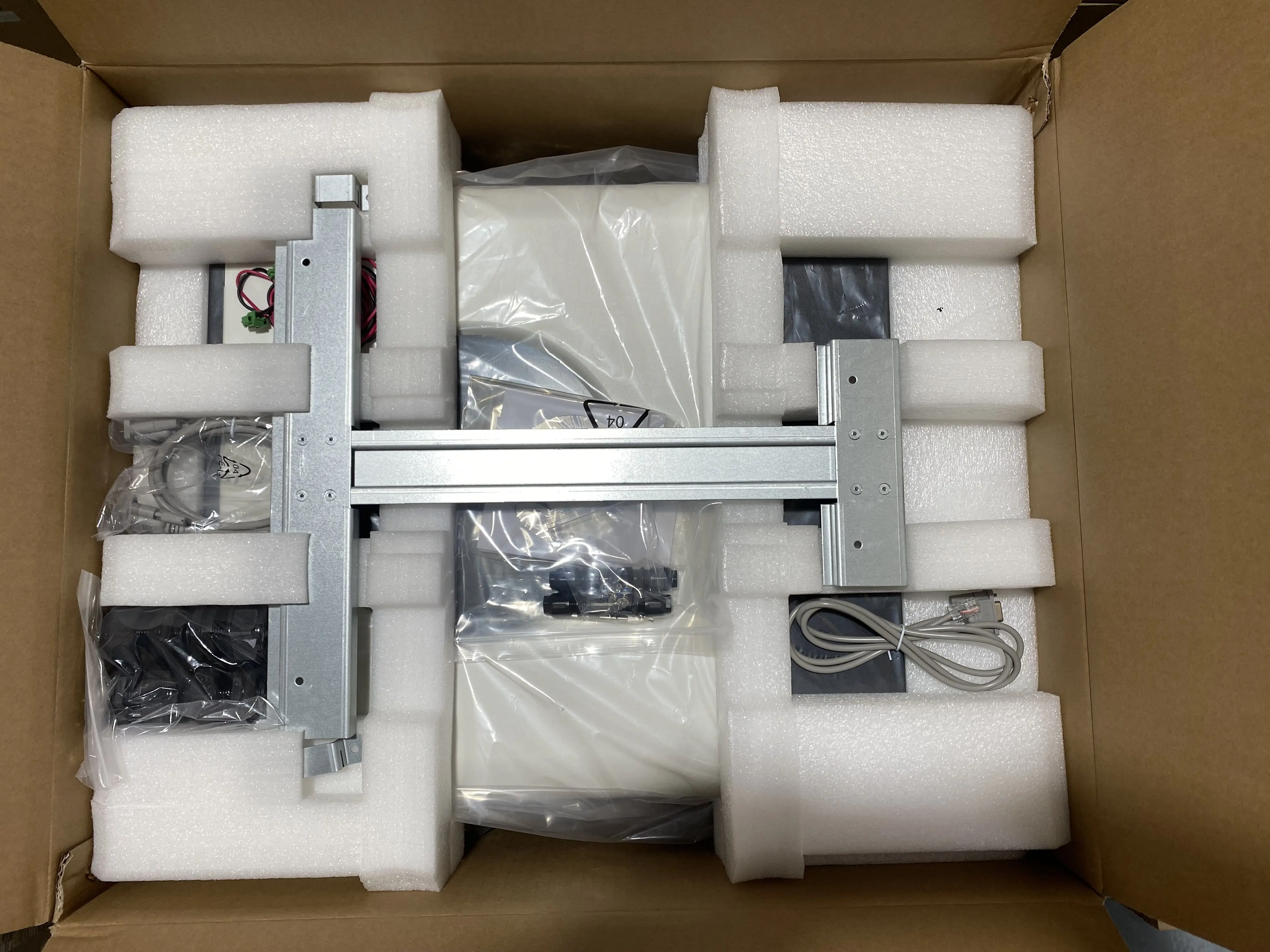 The Powerful Max Ii Is Equipped With A 150a Mppt Solar Charger,8k/11kw ...