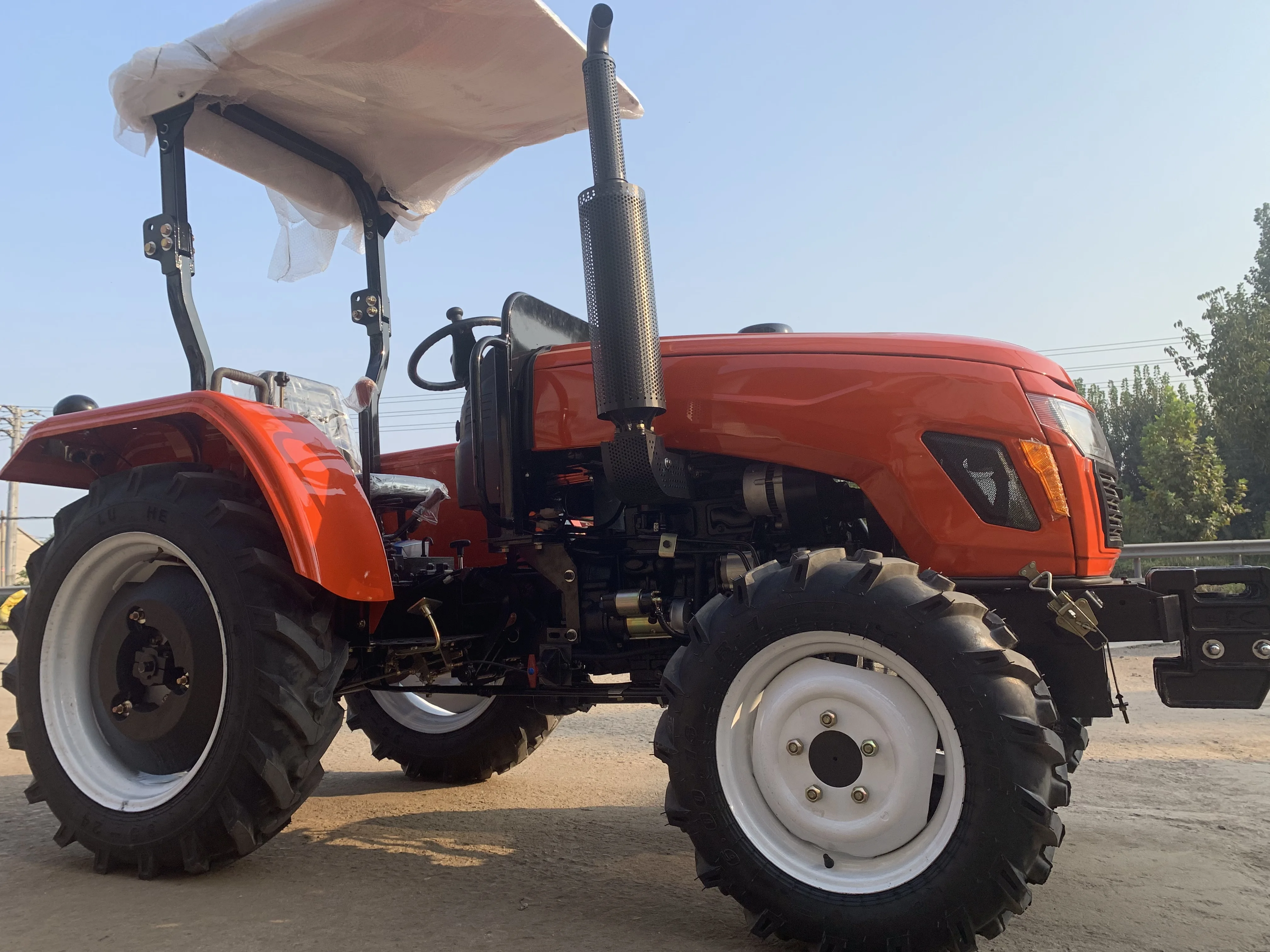 Cheap Stock Belt Drive Tractor 22HP - Effective Farming