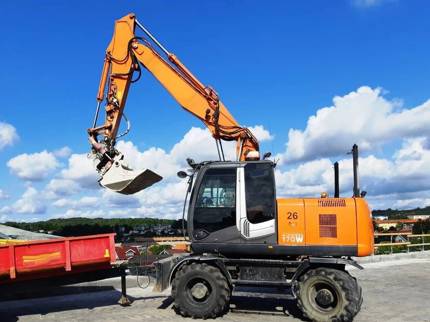 Factory Supply Mini Wheel Excavator Digger Machine 17 Ton Wheel ...