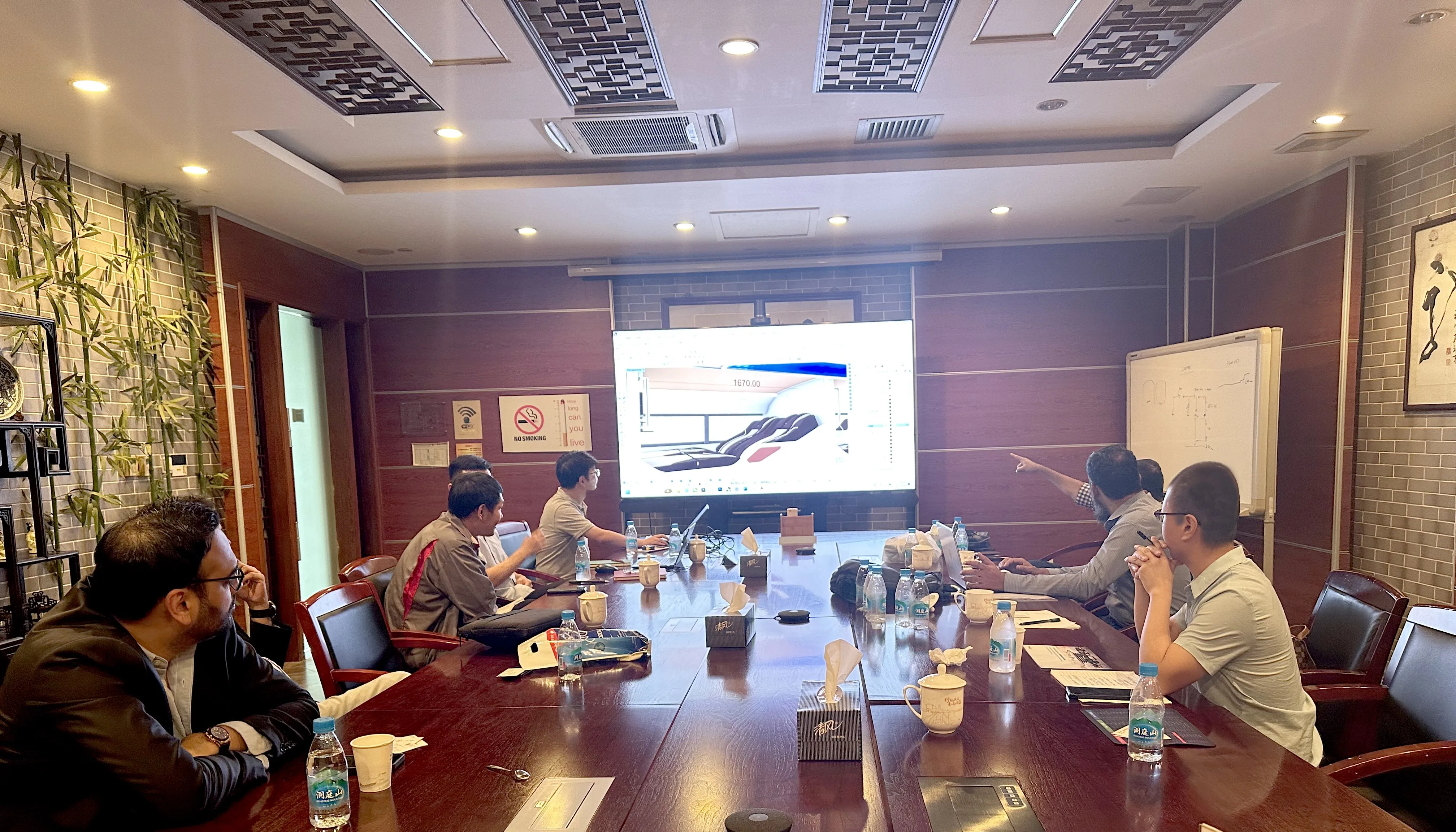 Customizable Bus Air Duct & Luggage Racks - High Quality