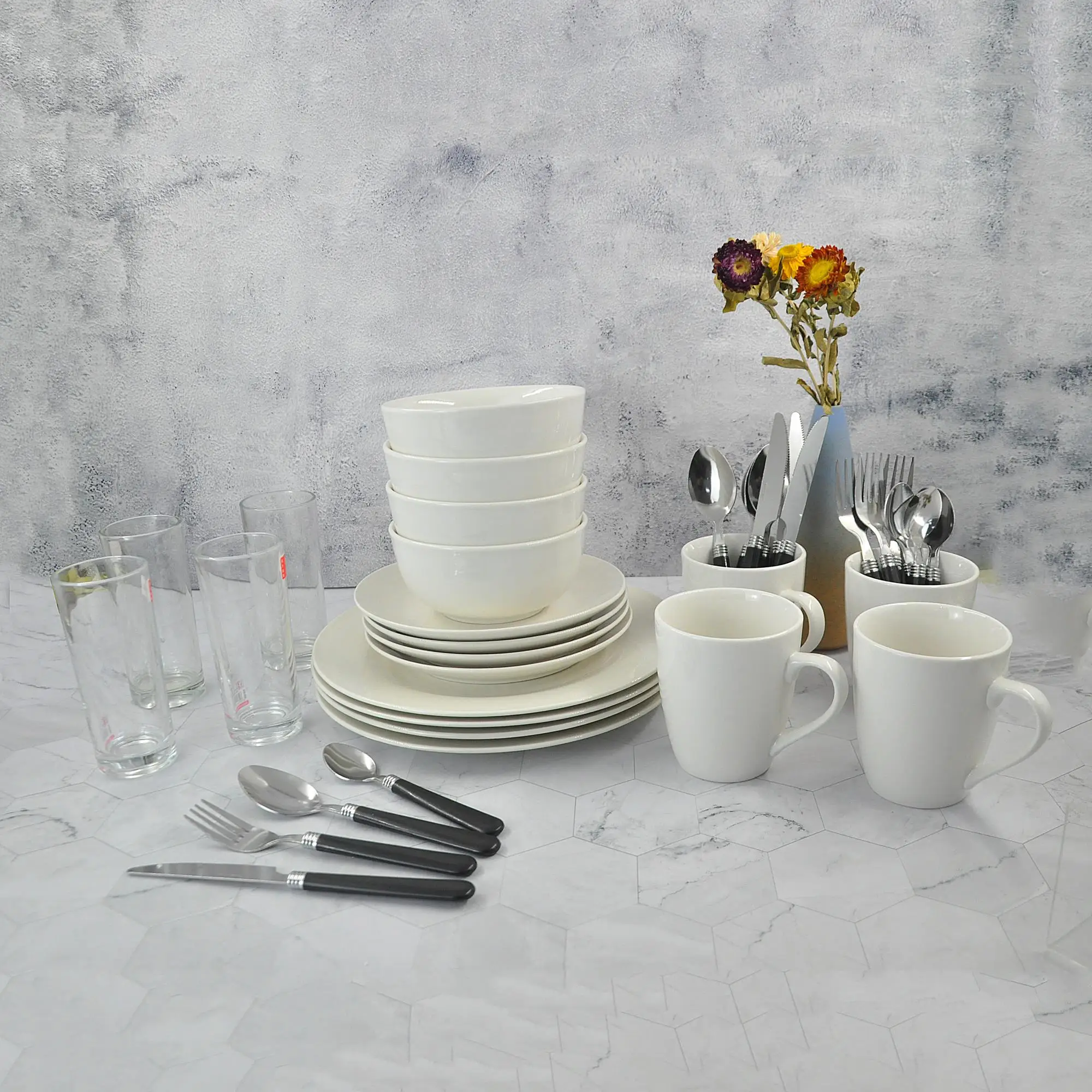 Shop Our Selection of Cheap White Dinner Plates for Restaurants