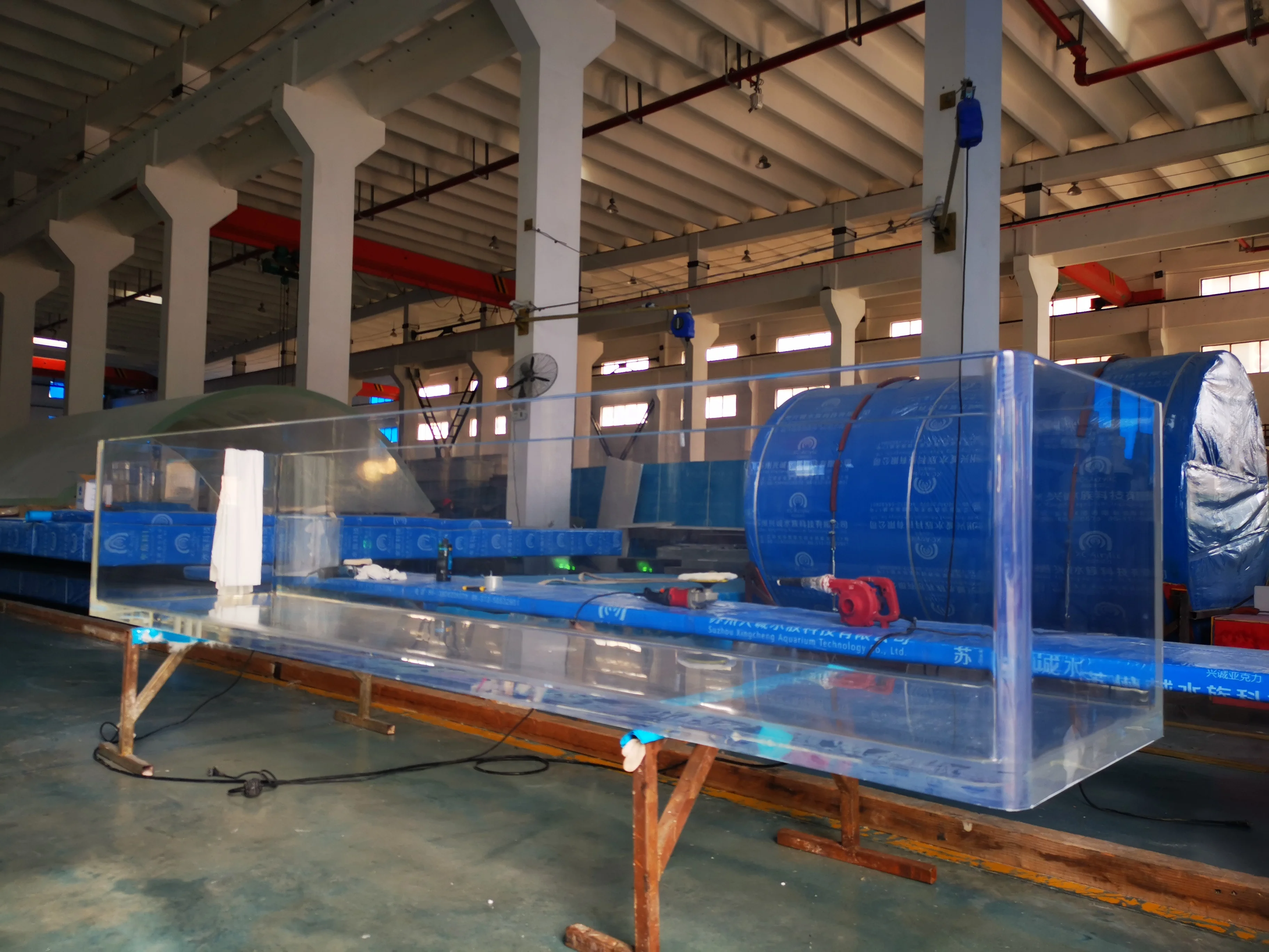 2022 Custom Large Acrylic Aquarium Fish Tank - Xc-acrylic