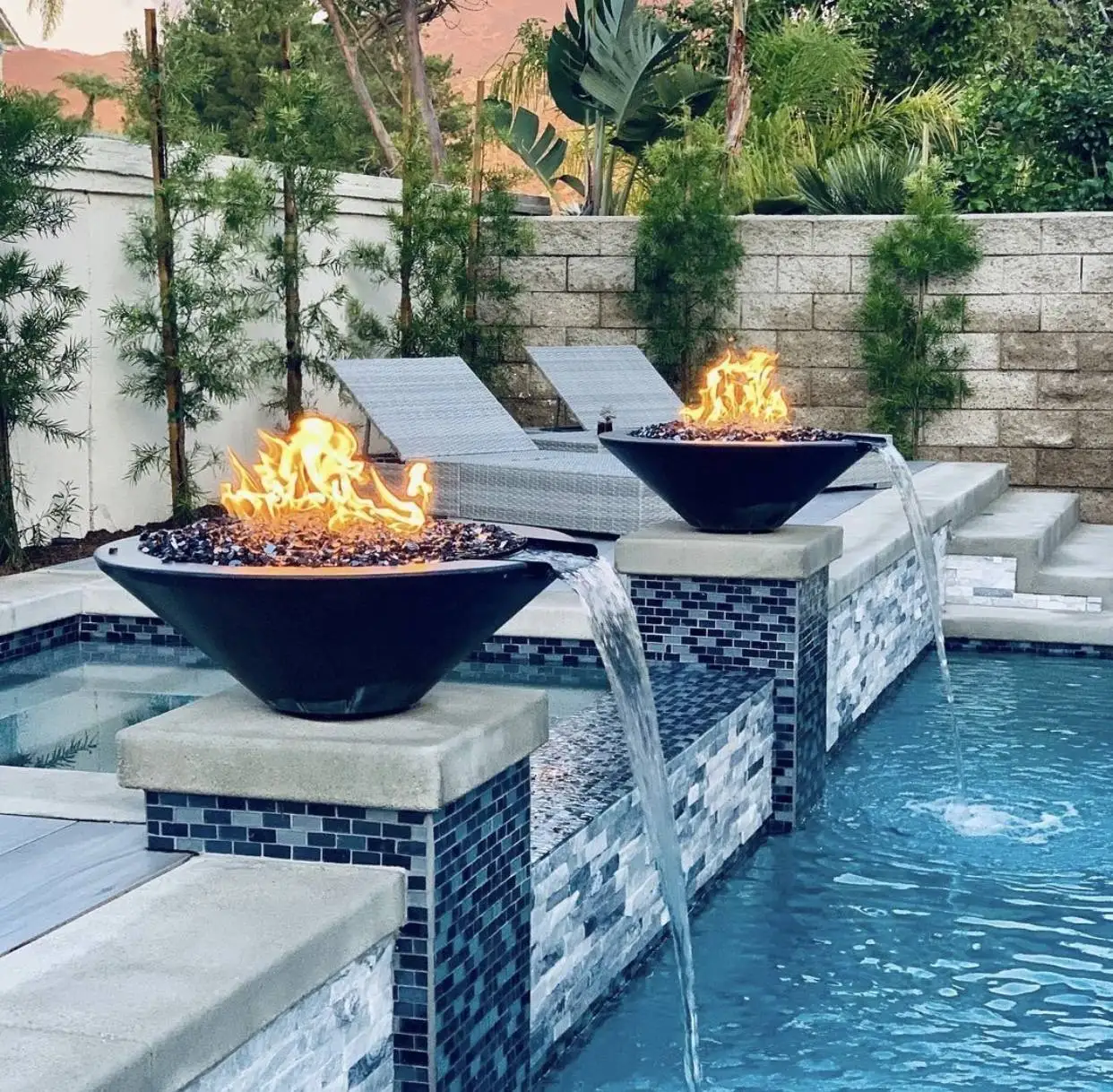 Pool Fire Bowl Waterfall - Elevate Your Backyard Ambiance