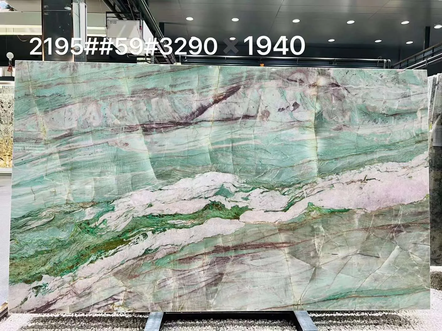 Luxury Polished Emerald Green Quartzite Slab Tiles for Hotel Decor