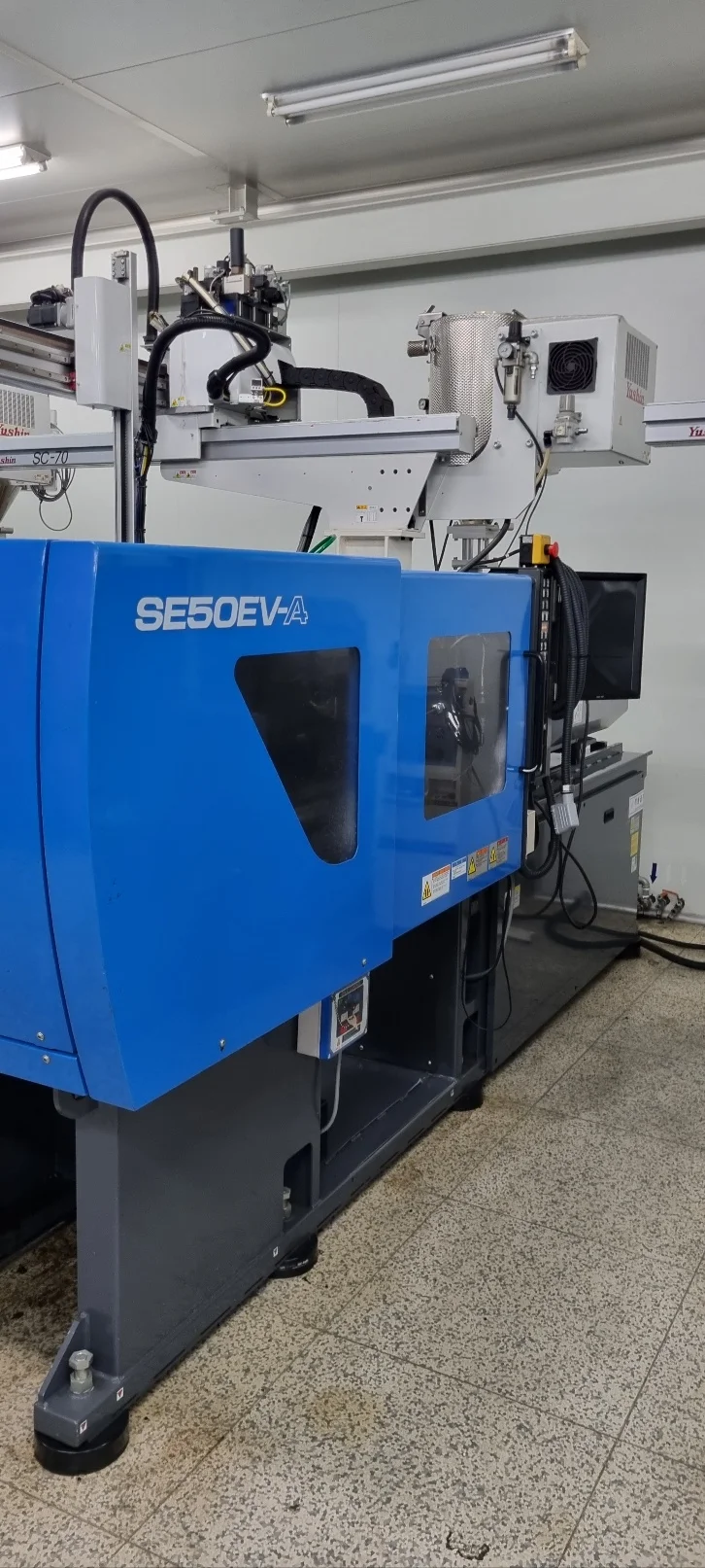 Fully Automatic Japanese Brand Used 50t Injection Molding Machine ...