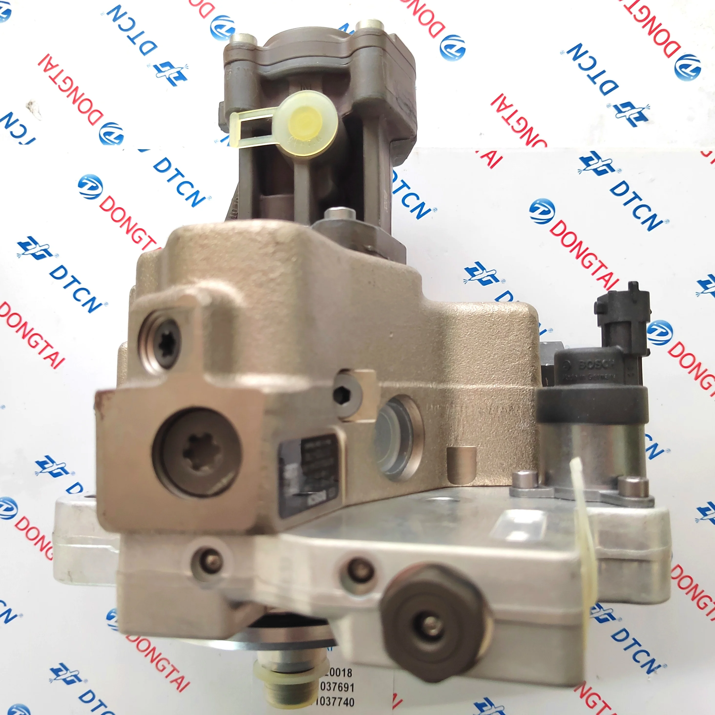 Common Rail Fuel Injection Pump 0445020018 51111037740 51111037691 for ...