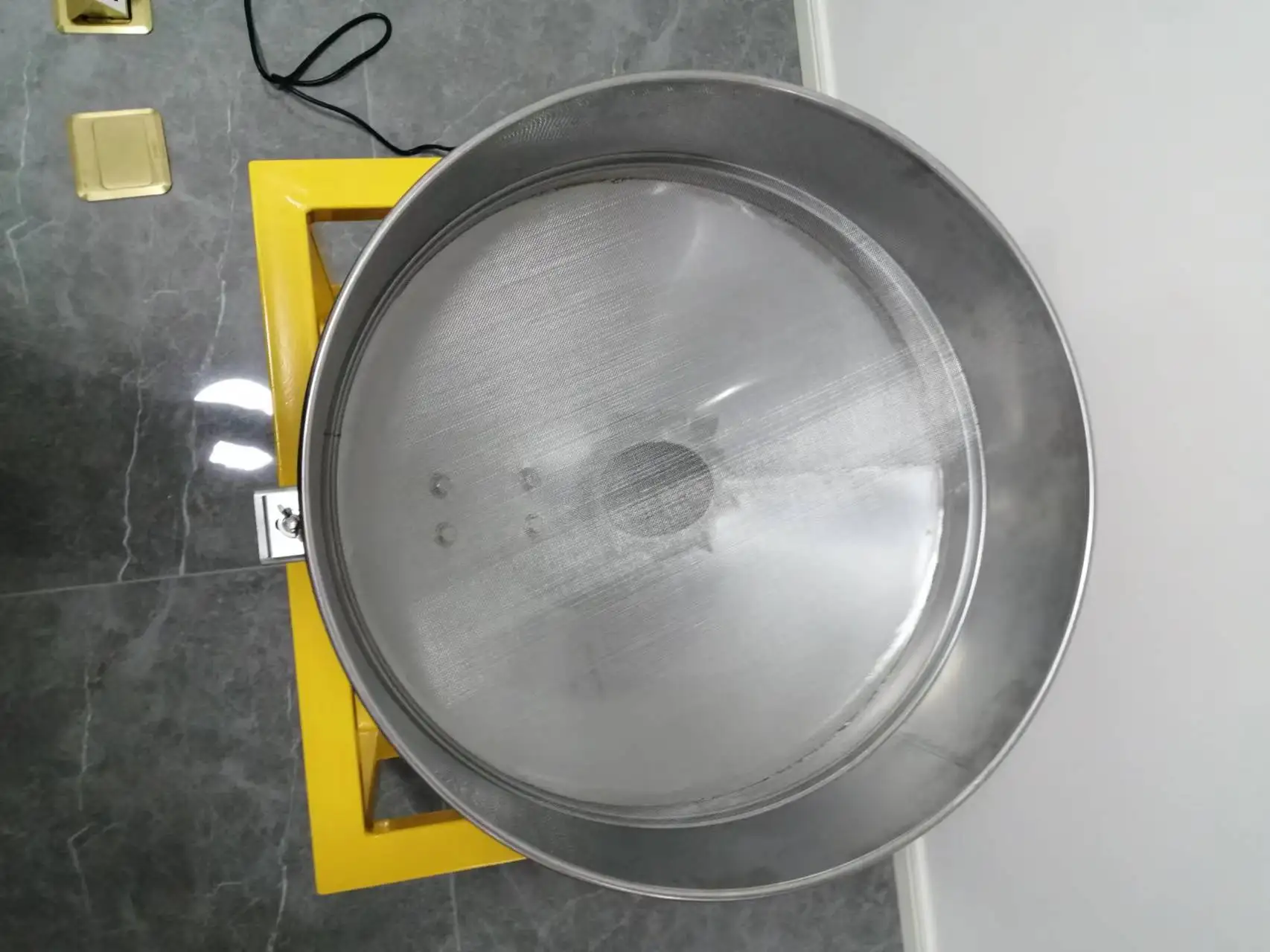 Circular Vibrating Screen Sieving Machine Industrial Vibro Sieve ...