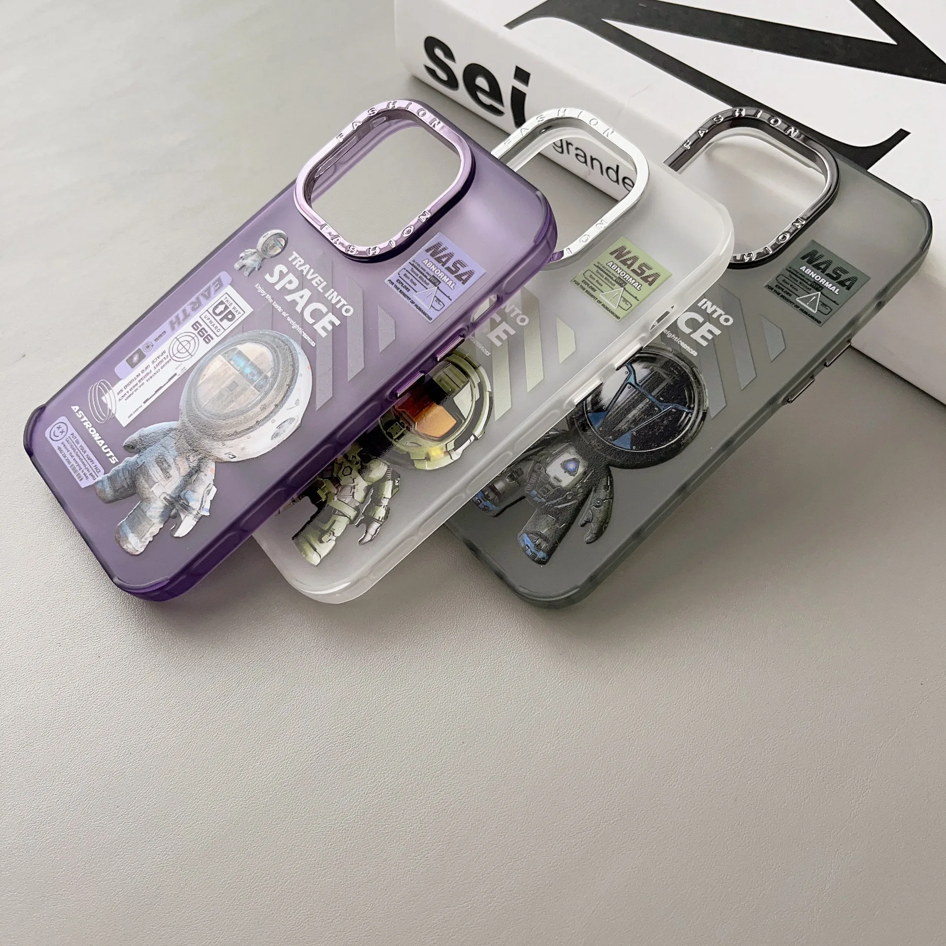 High Quality Sculpture Astronaut Starry Sky Luxury Phone Cases For ...