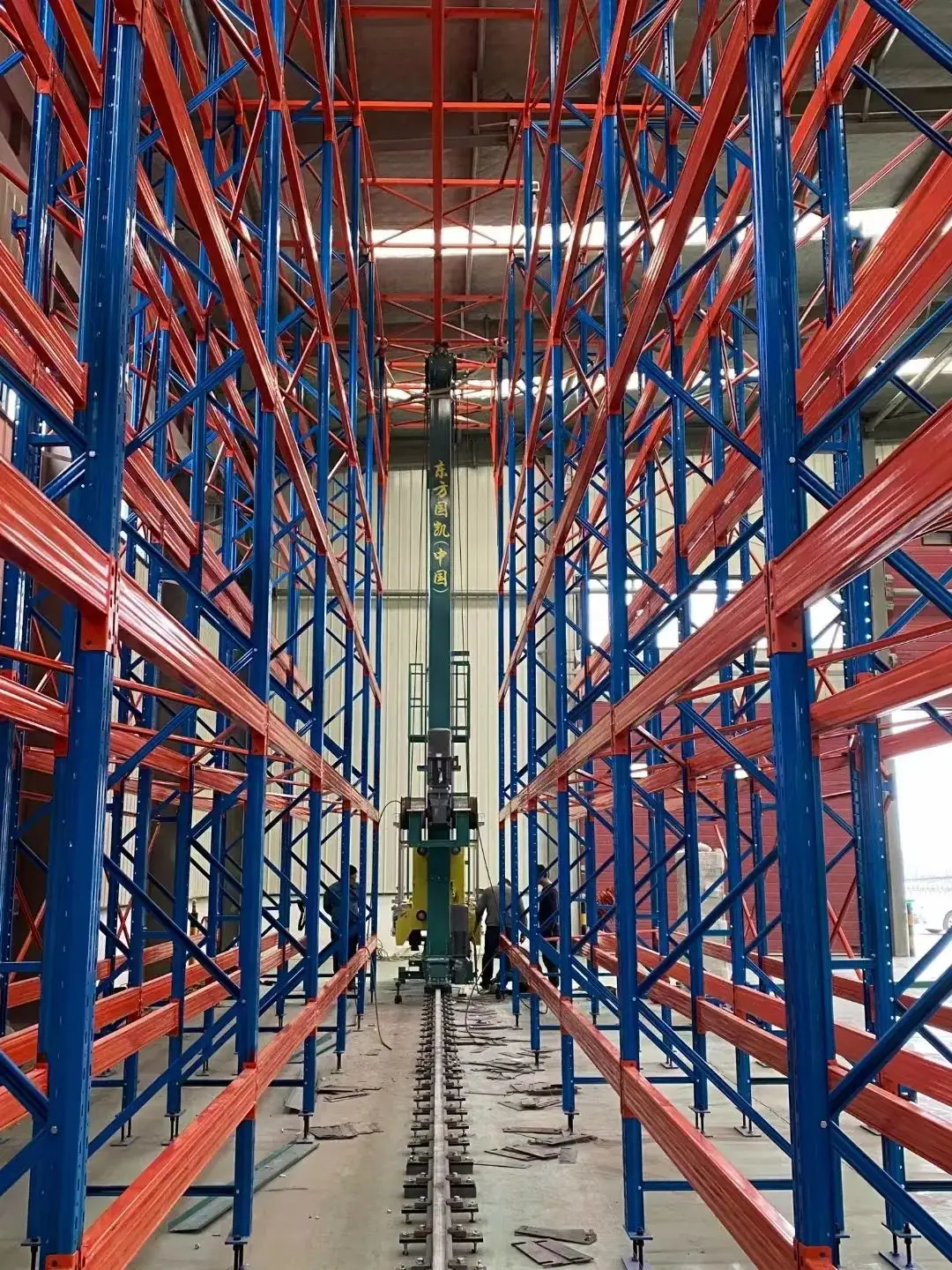 Automated Rack Stacking Warehouse Racking Stacker Crane Automatic Racks ...