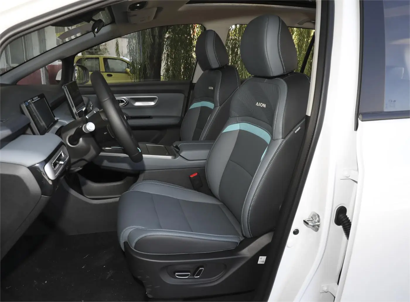 2023 Aion Y Plus 510km 5 Seats 5 Doors New Energy Vehicles Suv Best Source Chinese 2023 Cheap ...