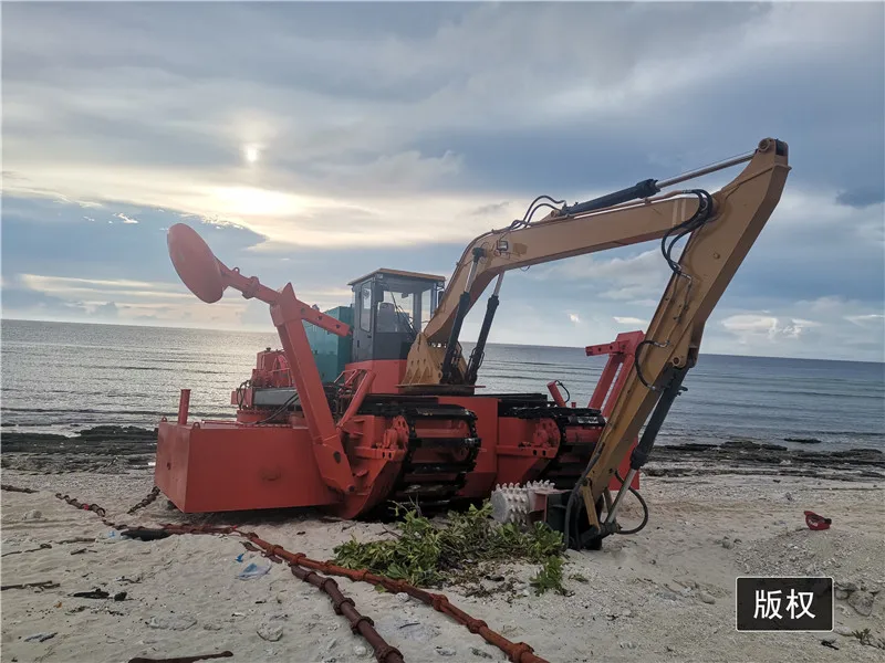 Mini Wetland Amphibious Dredger - Efficient Water Machinery
