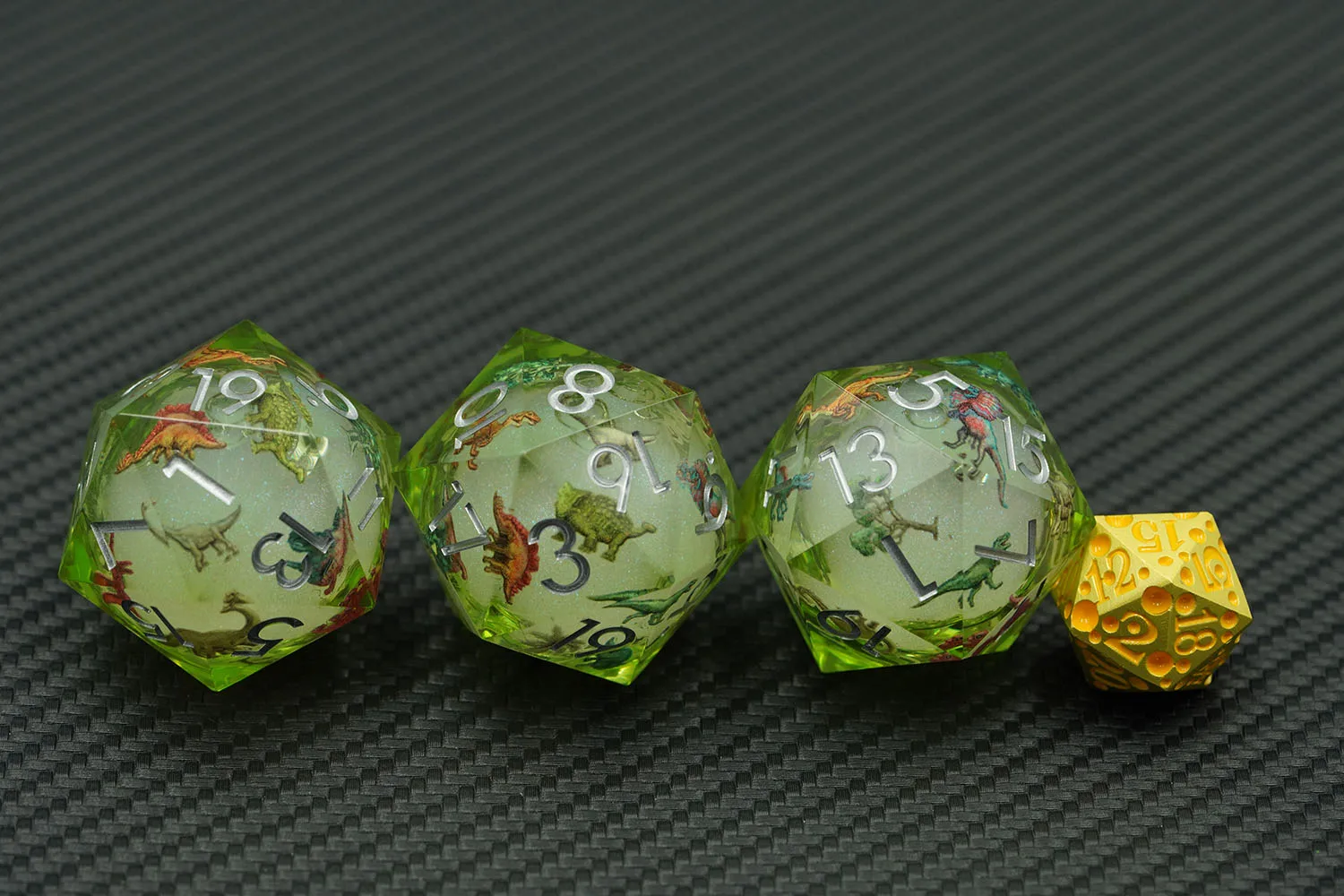 33mm Giant Custom D20 Dice Set Polyhedral 20 Sided Resin 20 Sided Bulk Dice with Dinosaur Design ...