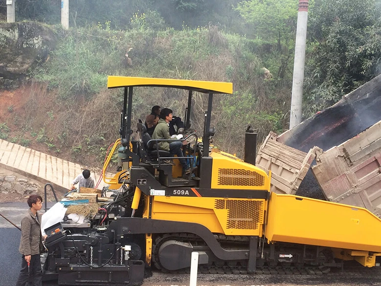 SSP90C-8 Asphalt Pavers - High Efficiency Road Machines