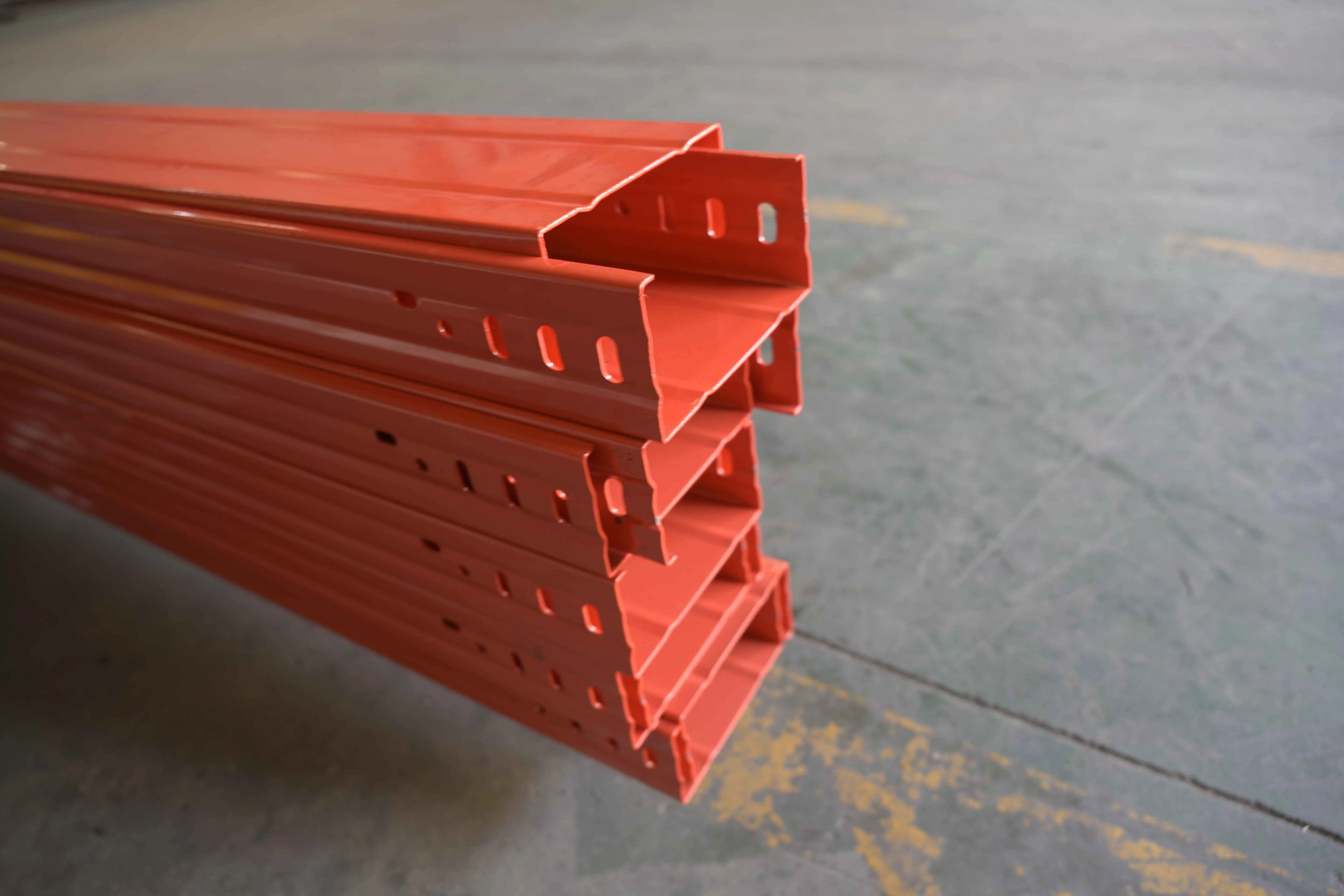 Energy-Saving Outdoor Cable Management Tray Galvanized Perforated Steel ...